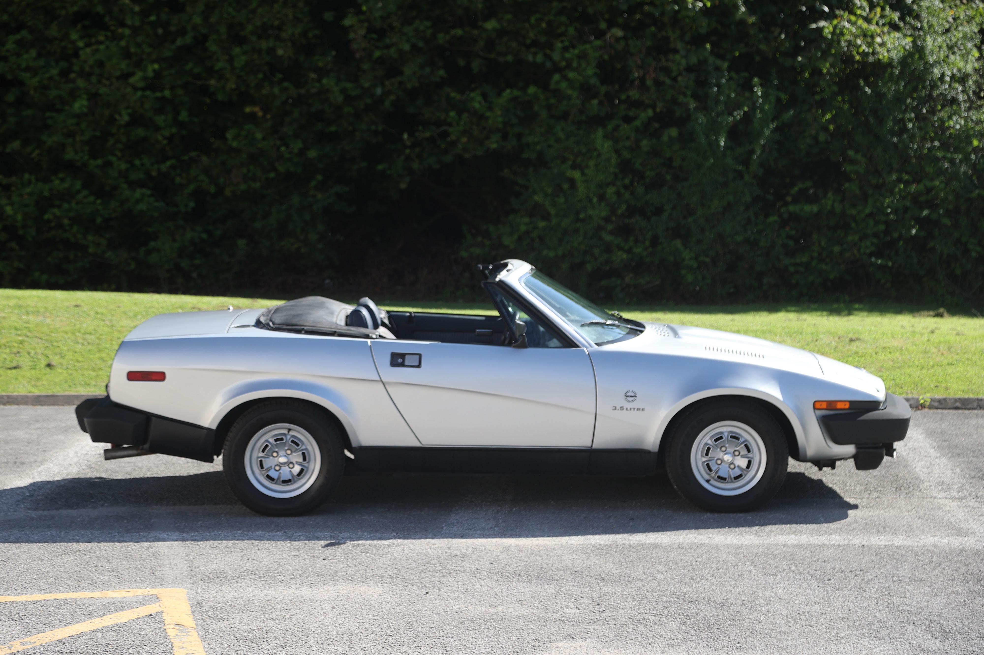 Lot 114 - 1982 Triumph TR8 Convertible