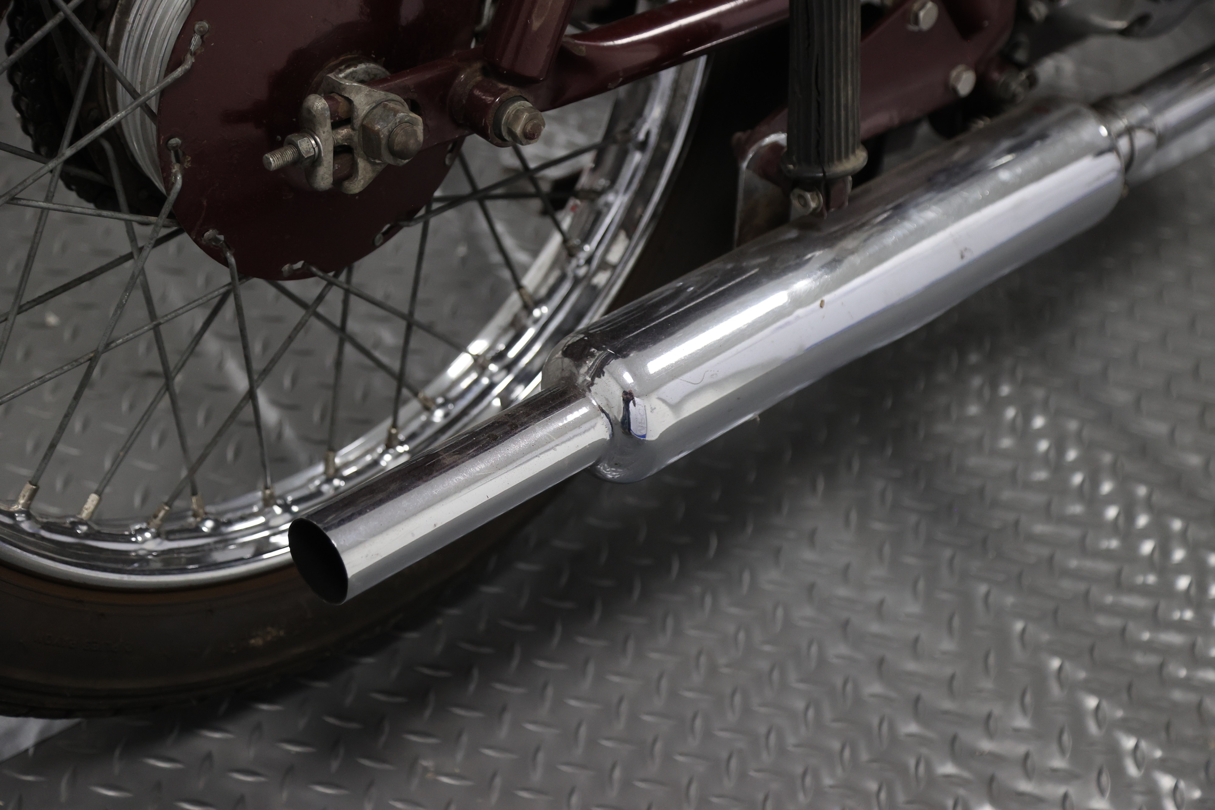 Lot 33 - 1954 BSA C11G