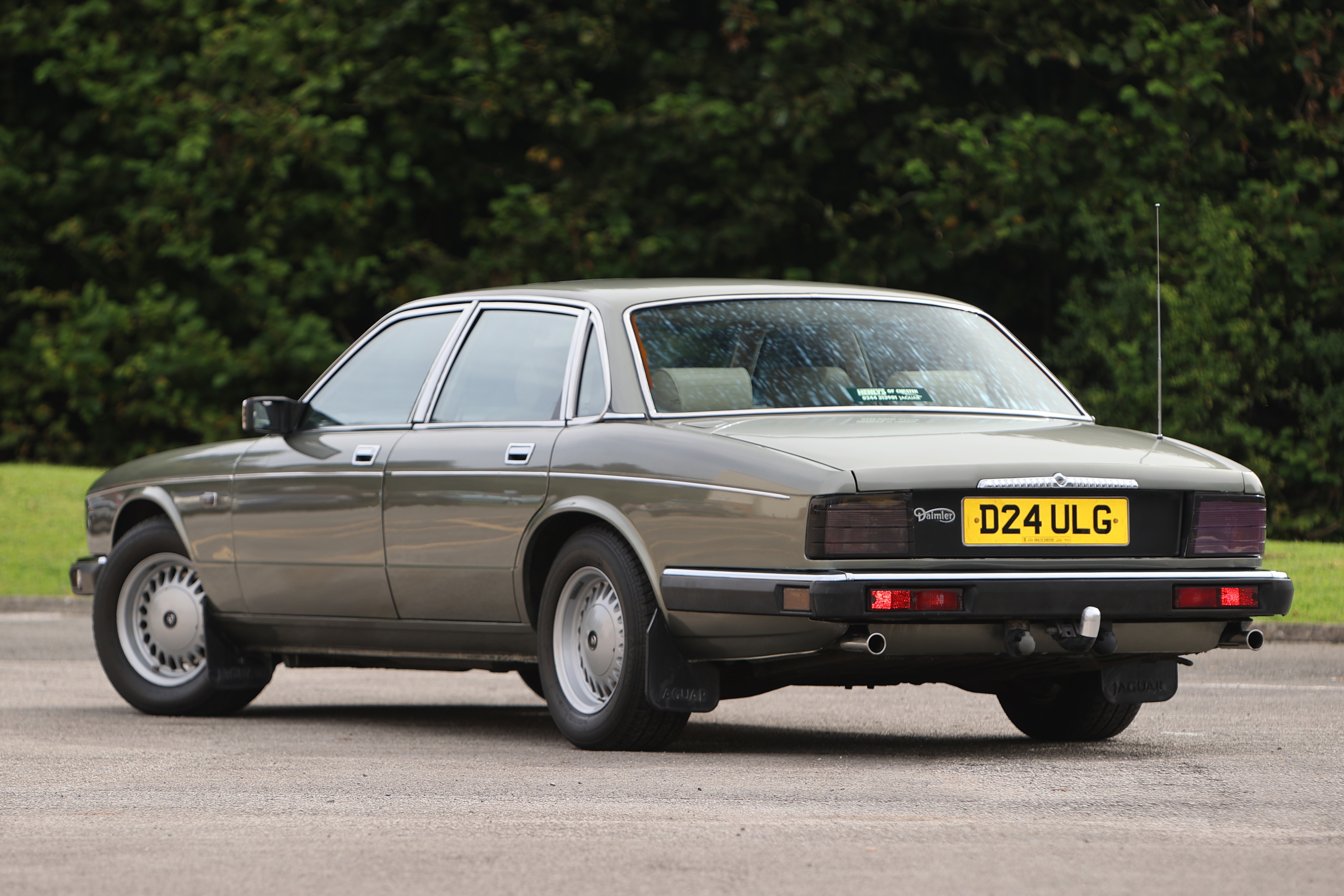 Lot 104 - 1987 Daimler 3.6 Litre