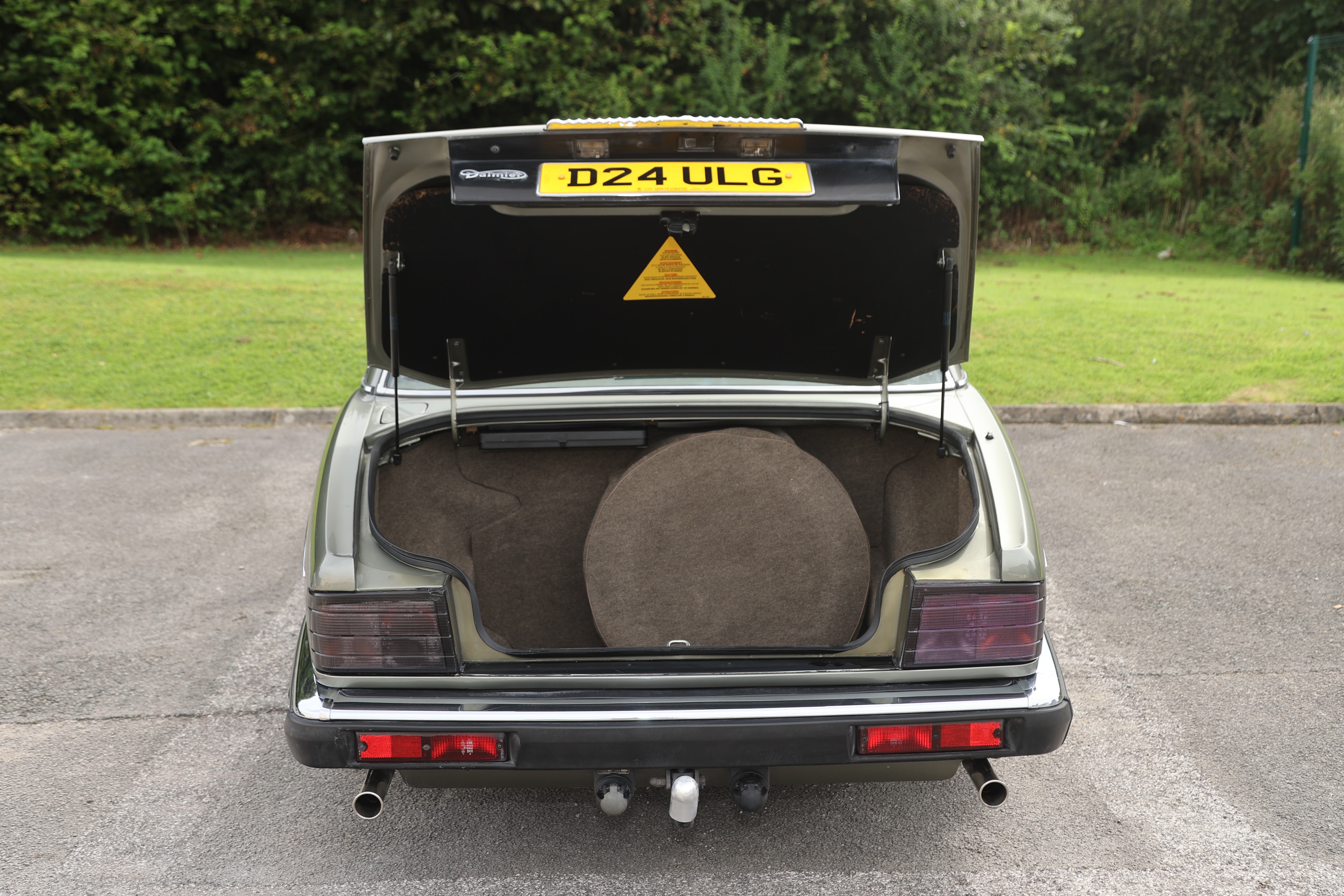 Lot 104 - 1987 Daimler 3.6 Litre