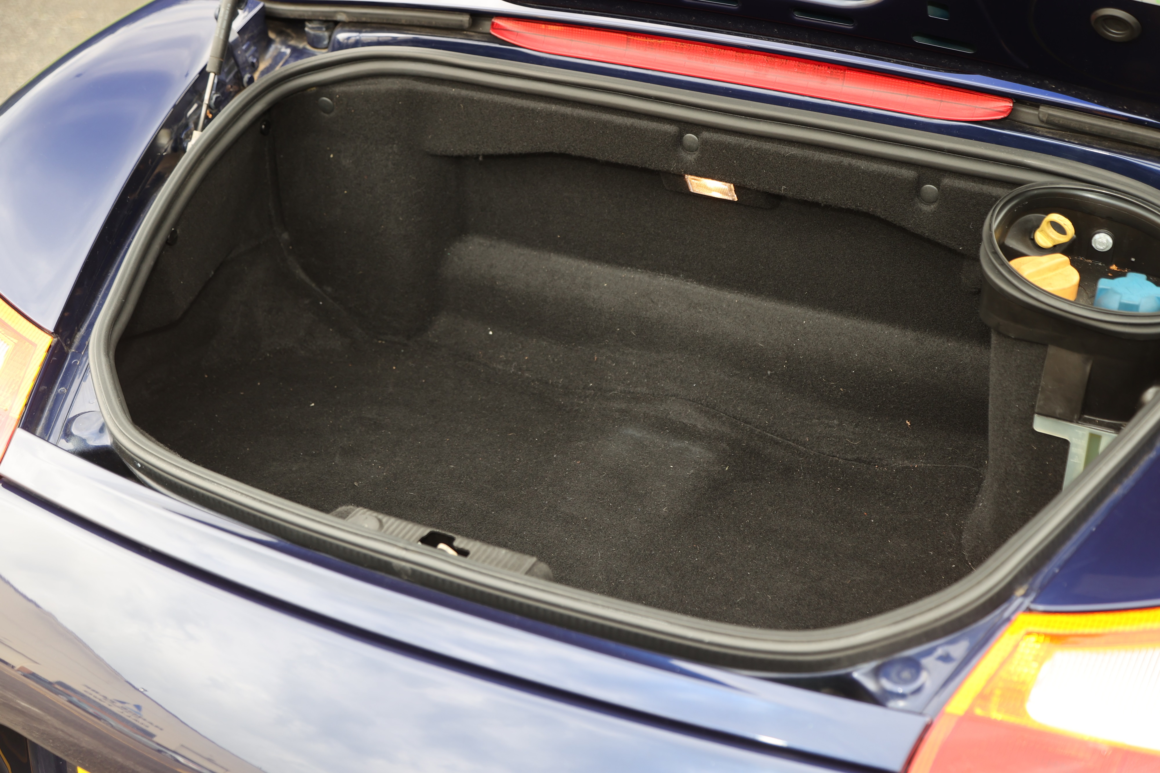 Lot 103 - 2002 Porsche Boxster 2.7