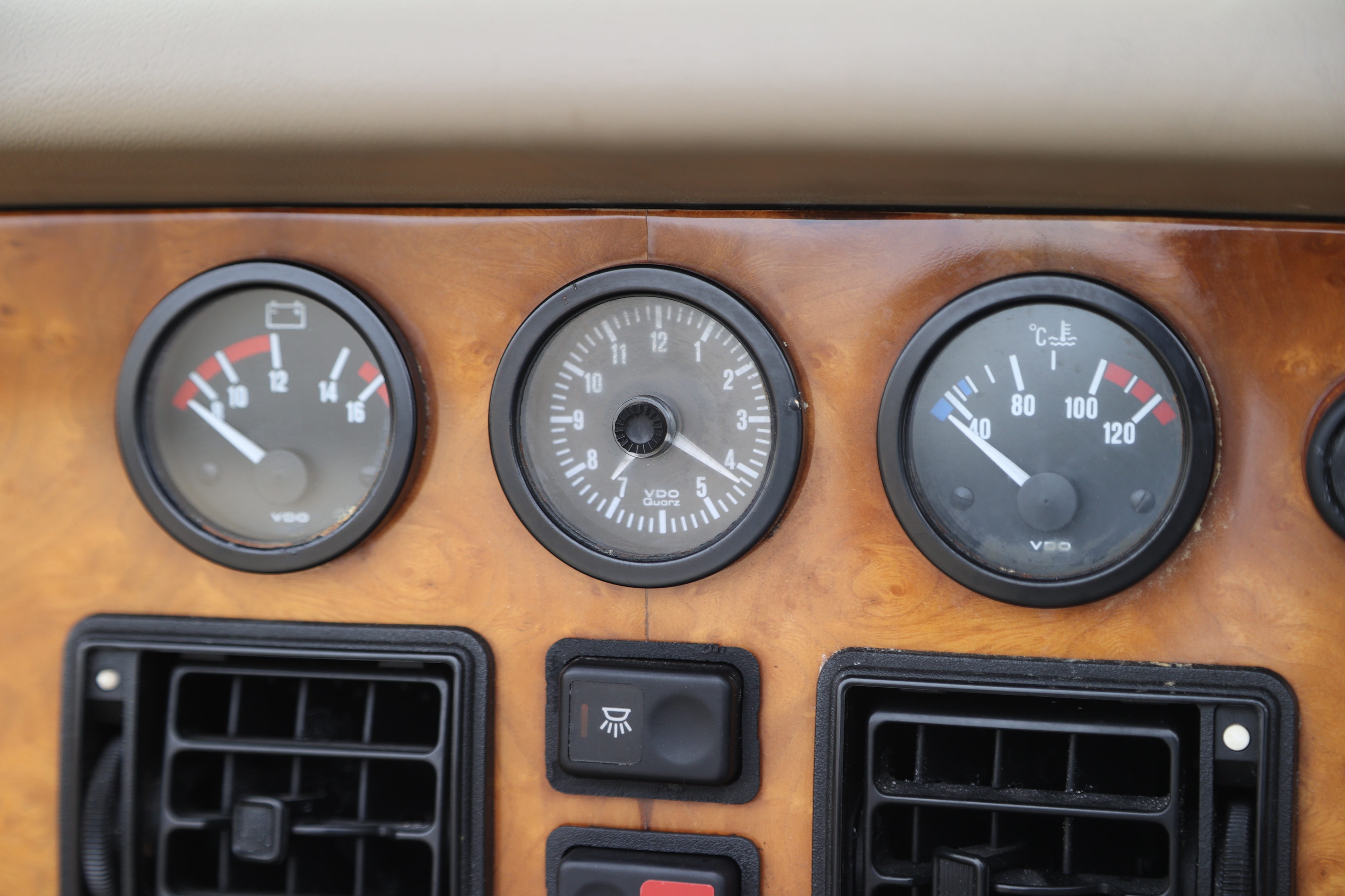 Lot 160 - 1995 MG R V8