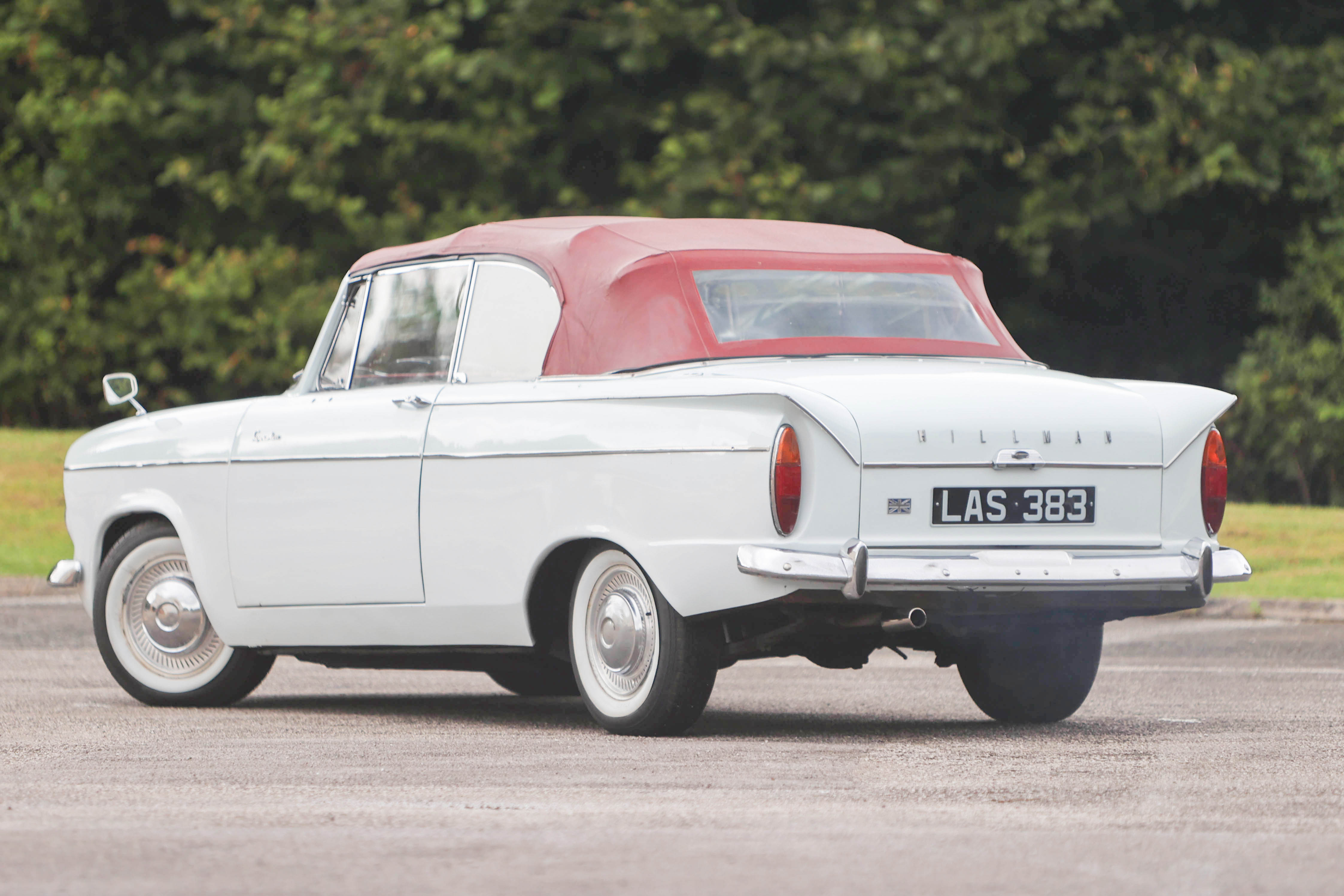 Lot 195 - 1962 Hillman Super Minx Convertible