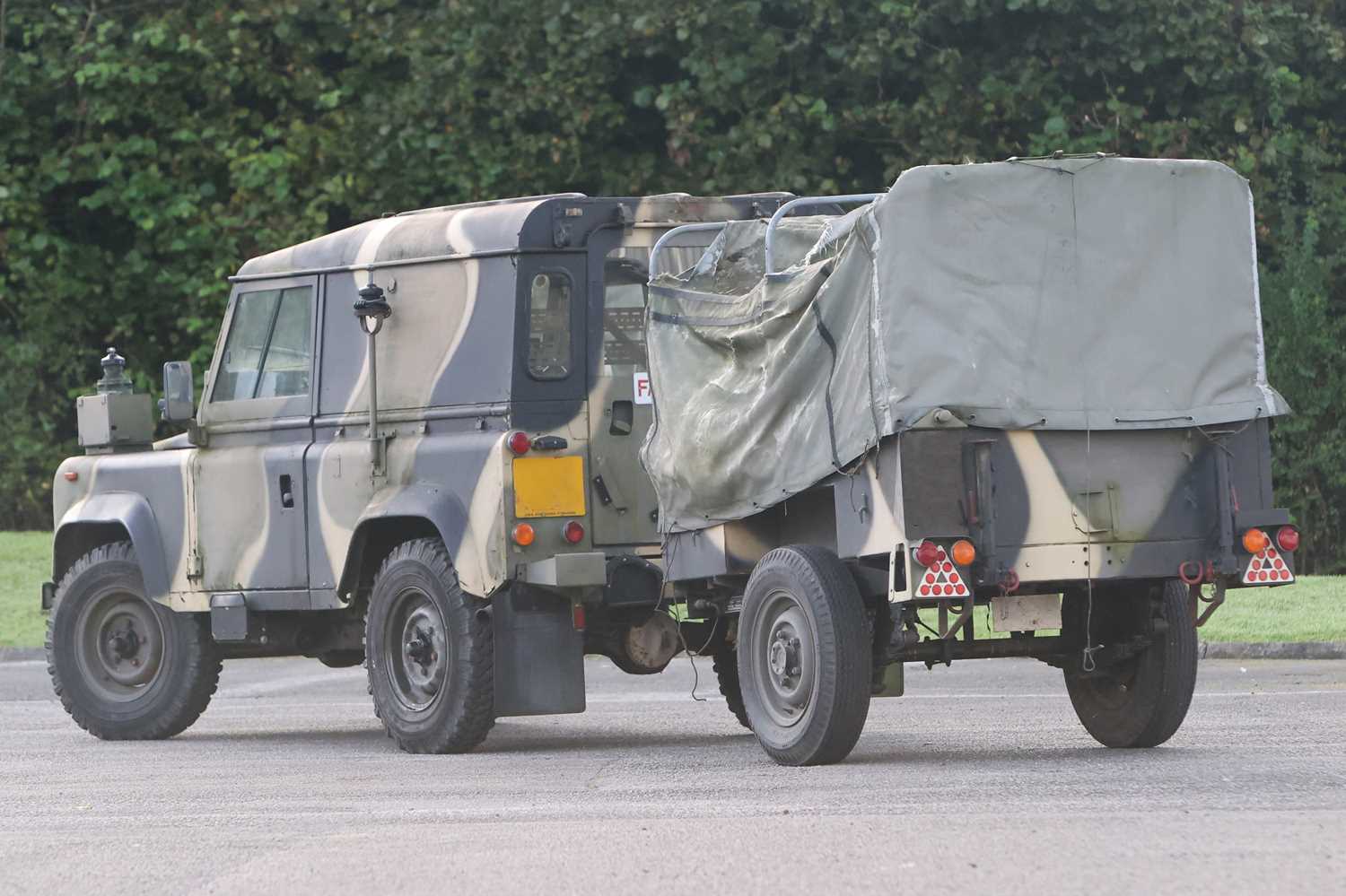 Lot 154 - 1987 Land Rover Defender 90
