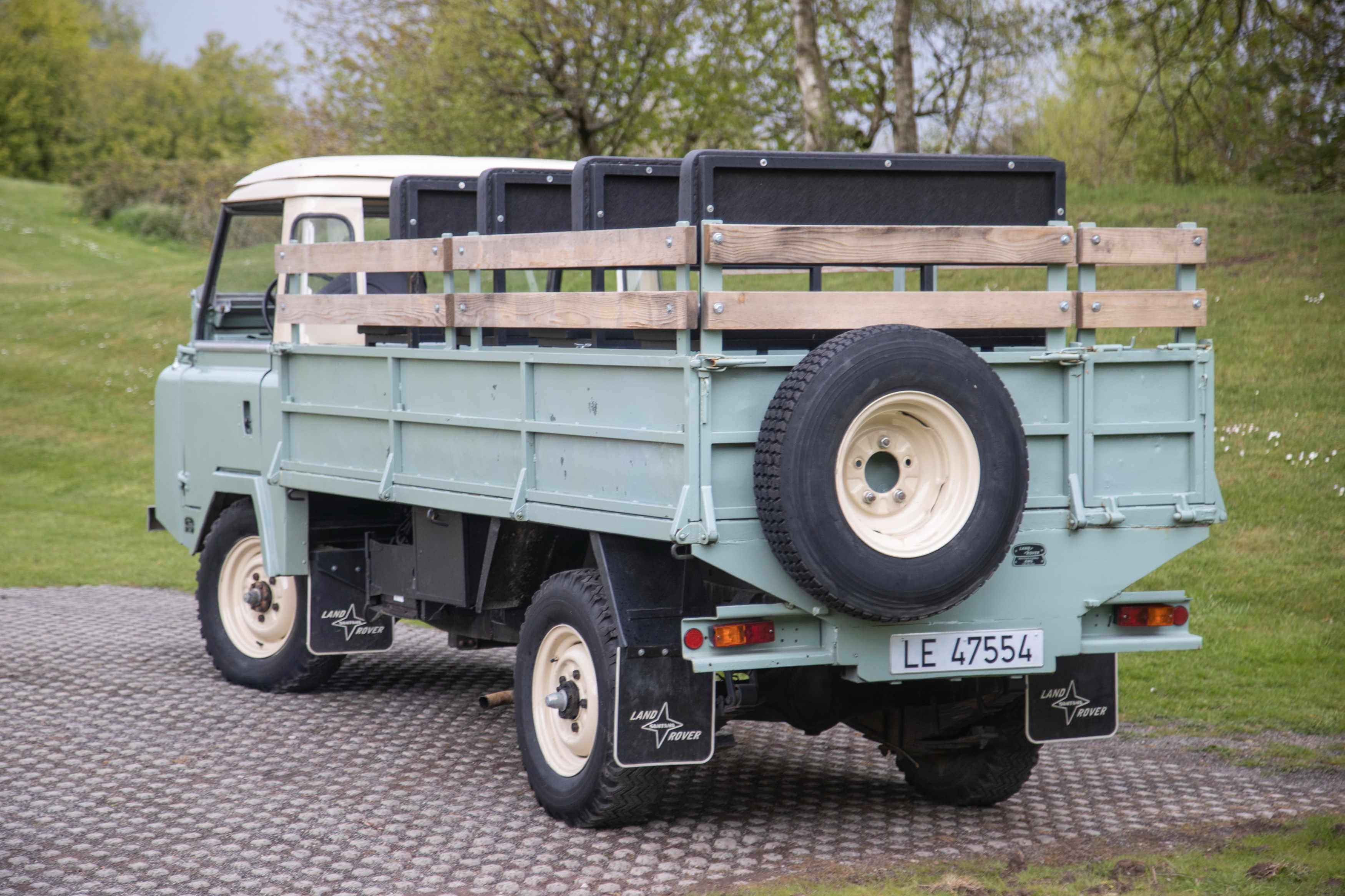 Lot 84 - 1969 Land Rover Santana 2B Forward Control