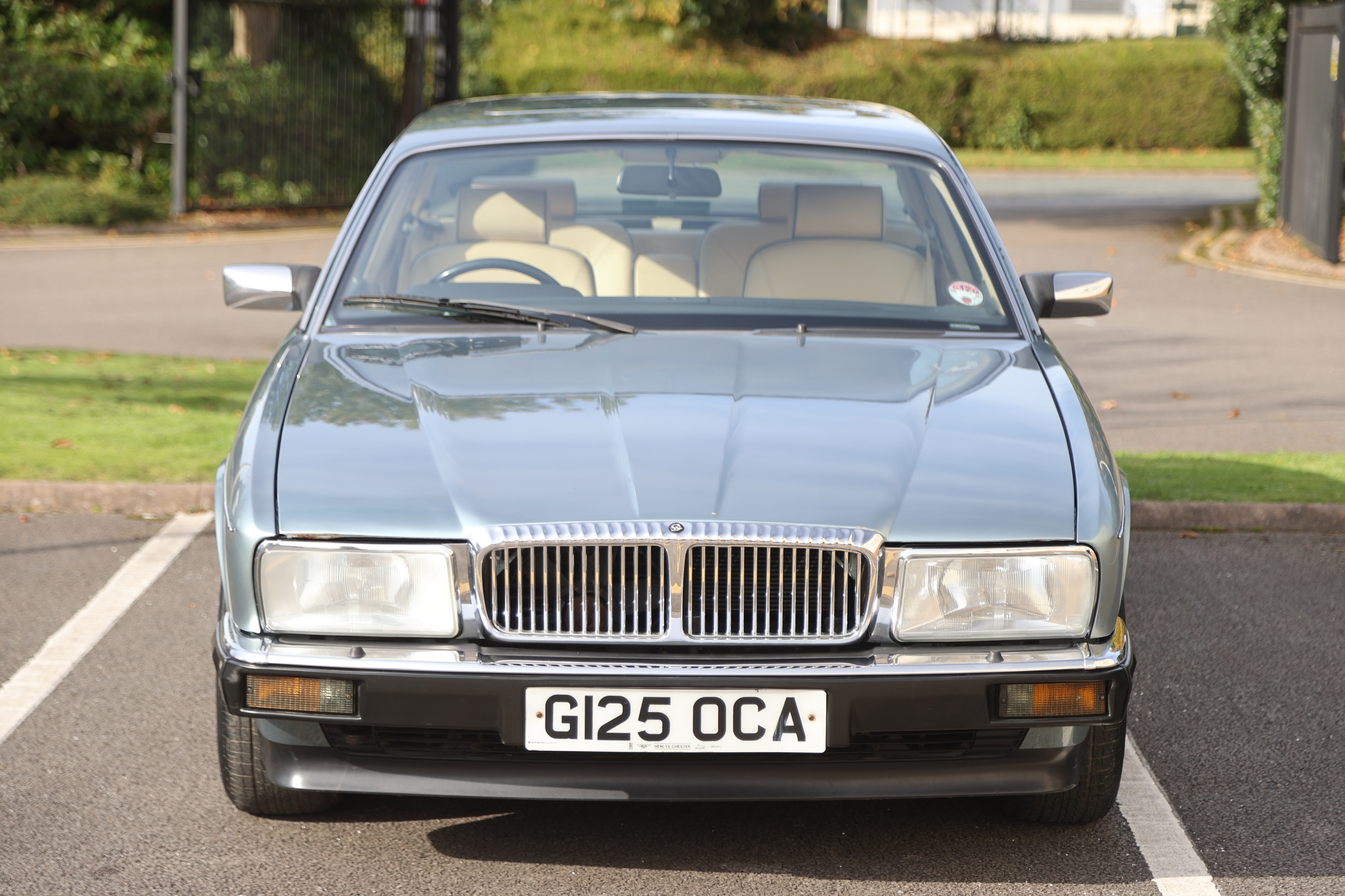 Lot 107 - 1989 Daimler 4.0 Litre