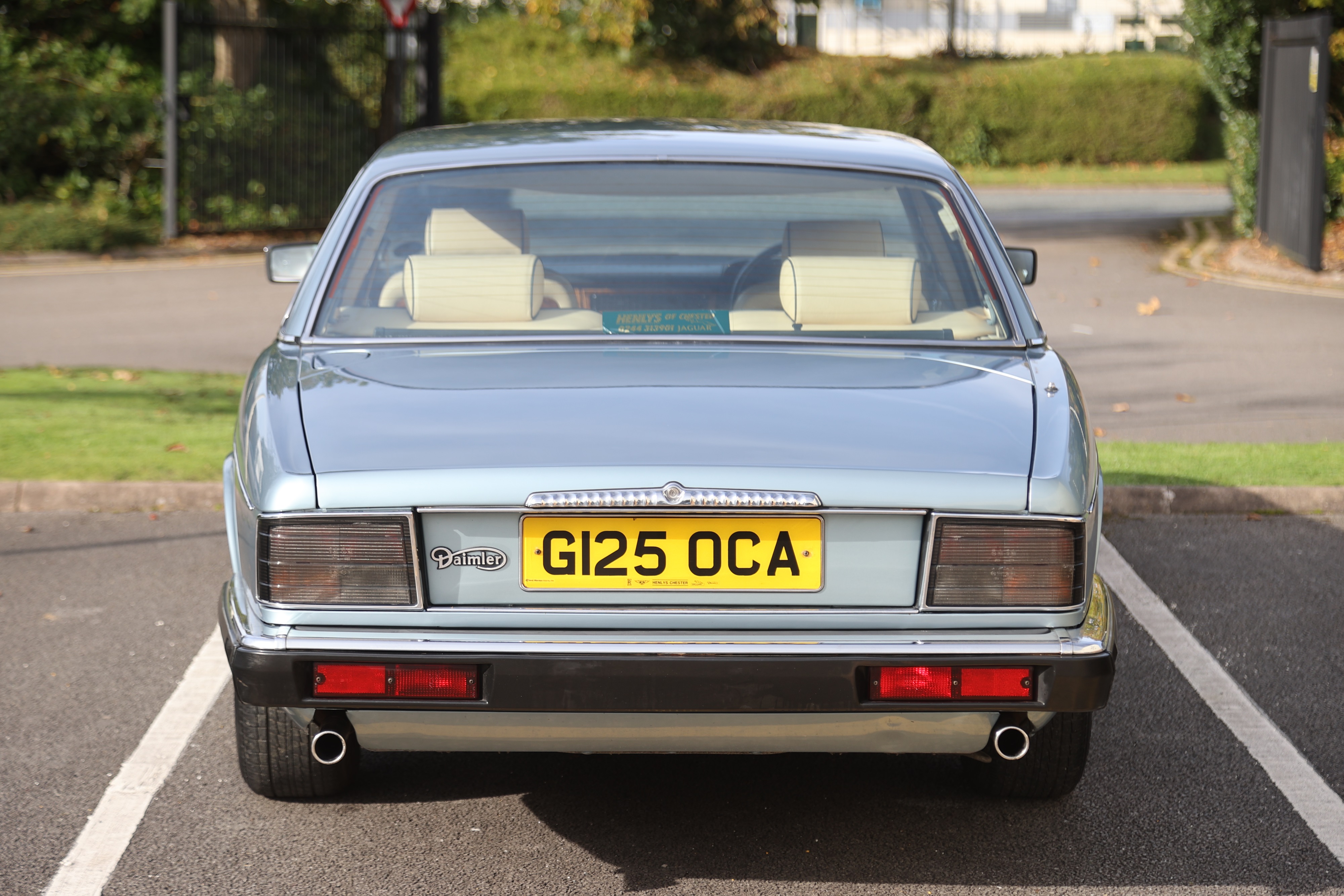 Lot 107 - 1989 Daimler 4.0 Litre