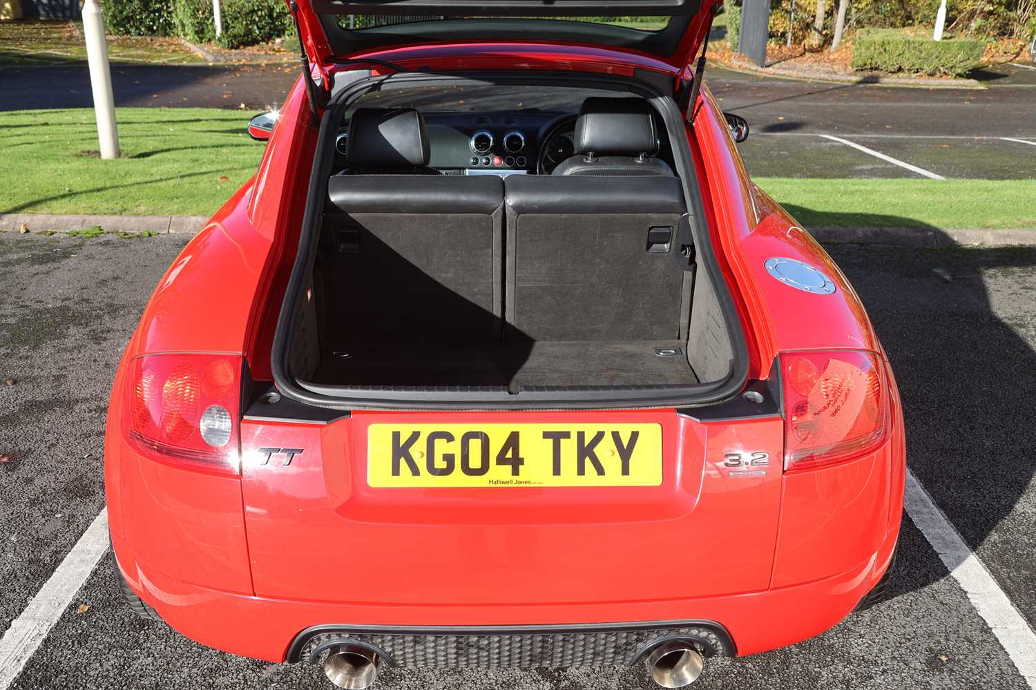 Lot 152 - 2004 Audi TT 3.2 Quattro