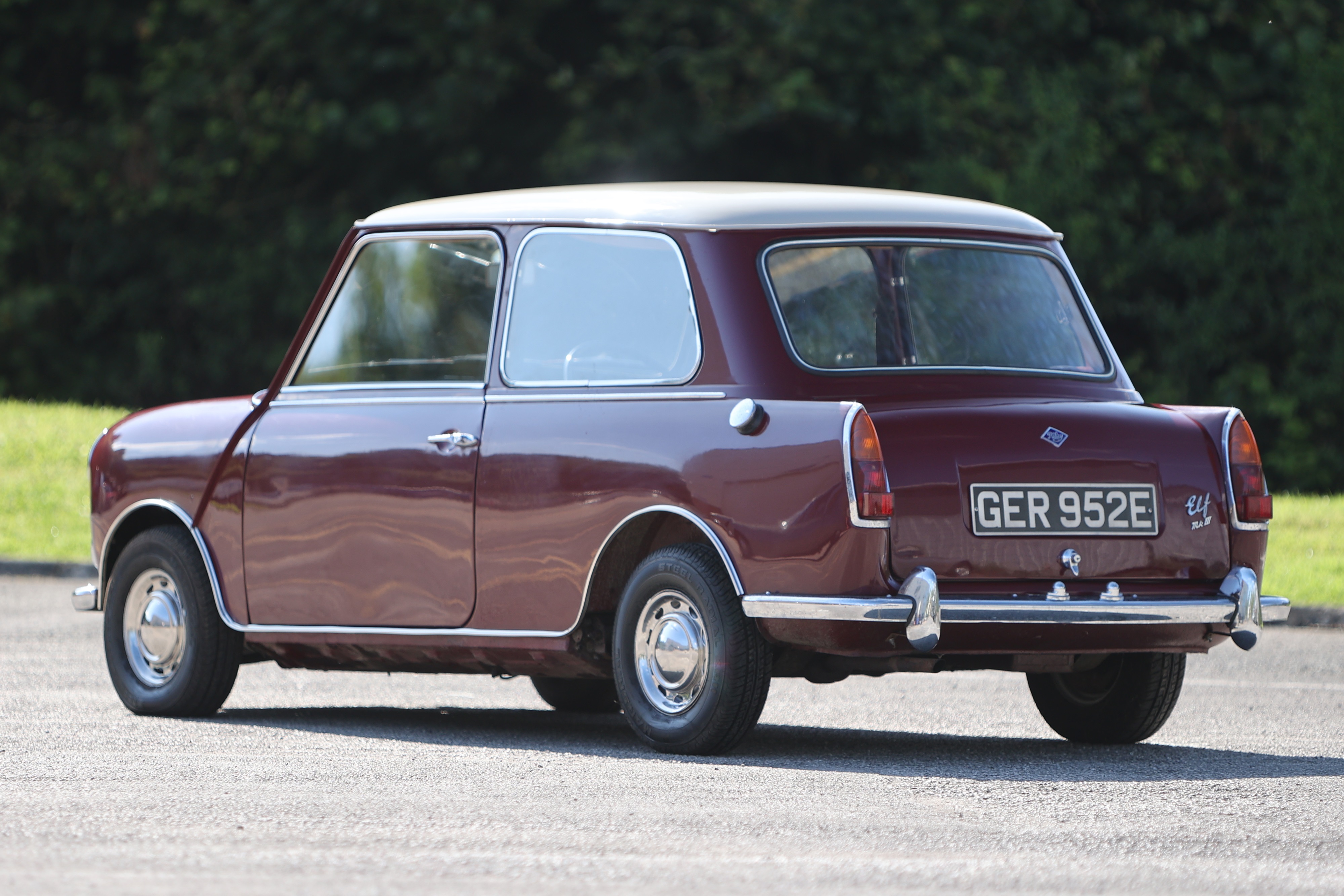 Lot 140 - 1967 Riley Elf MK III