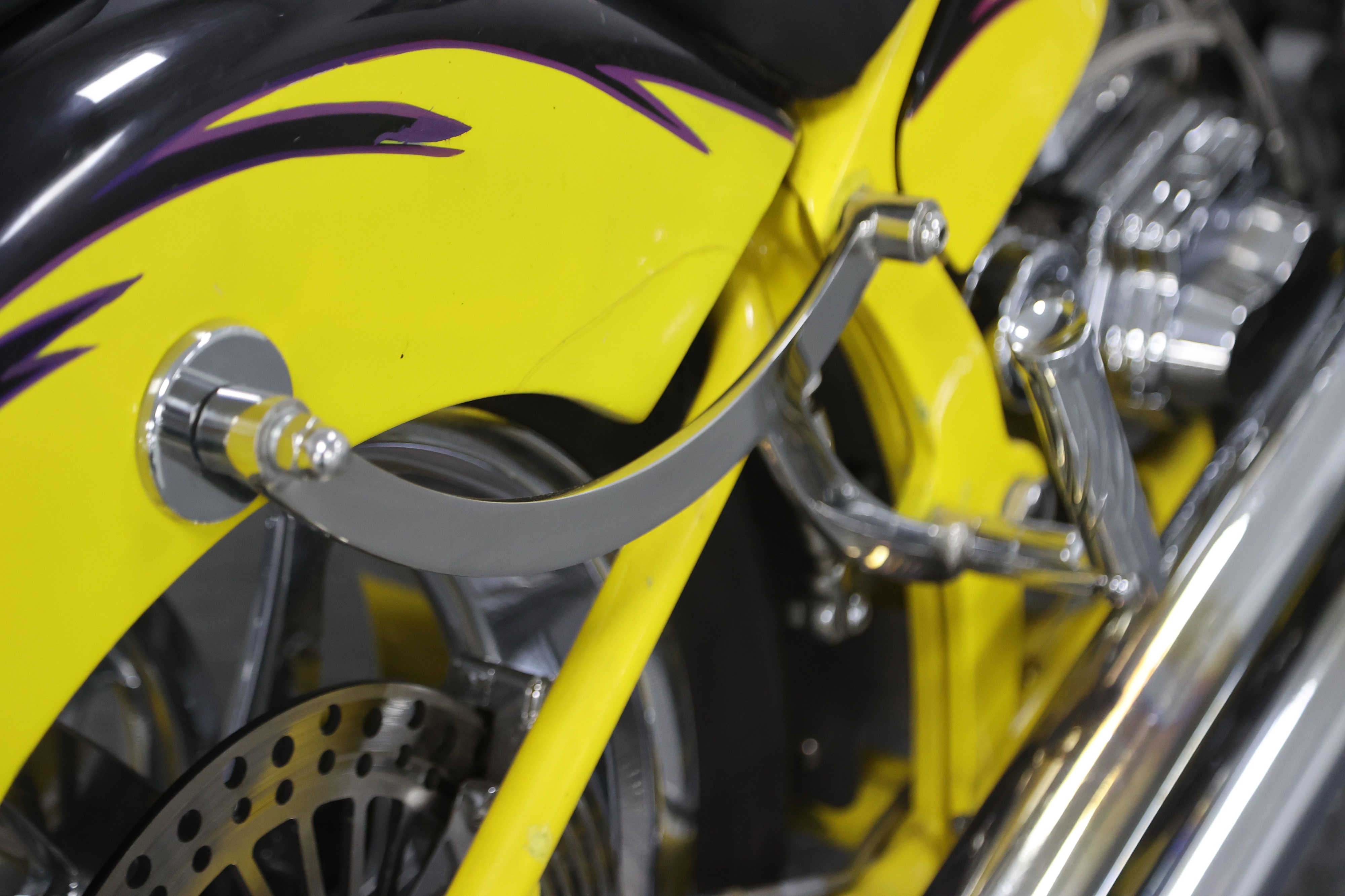 Lot 13 - 2000 Arlen Ness Custom