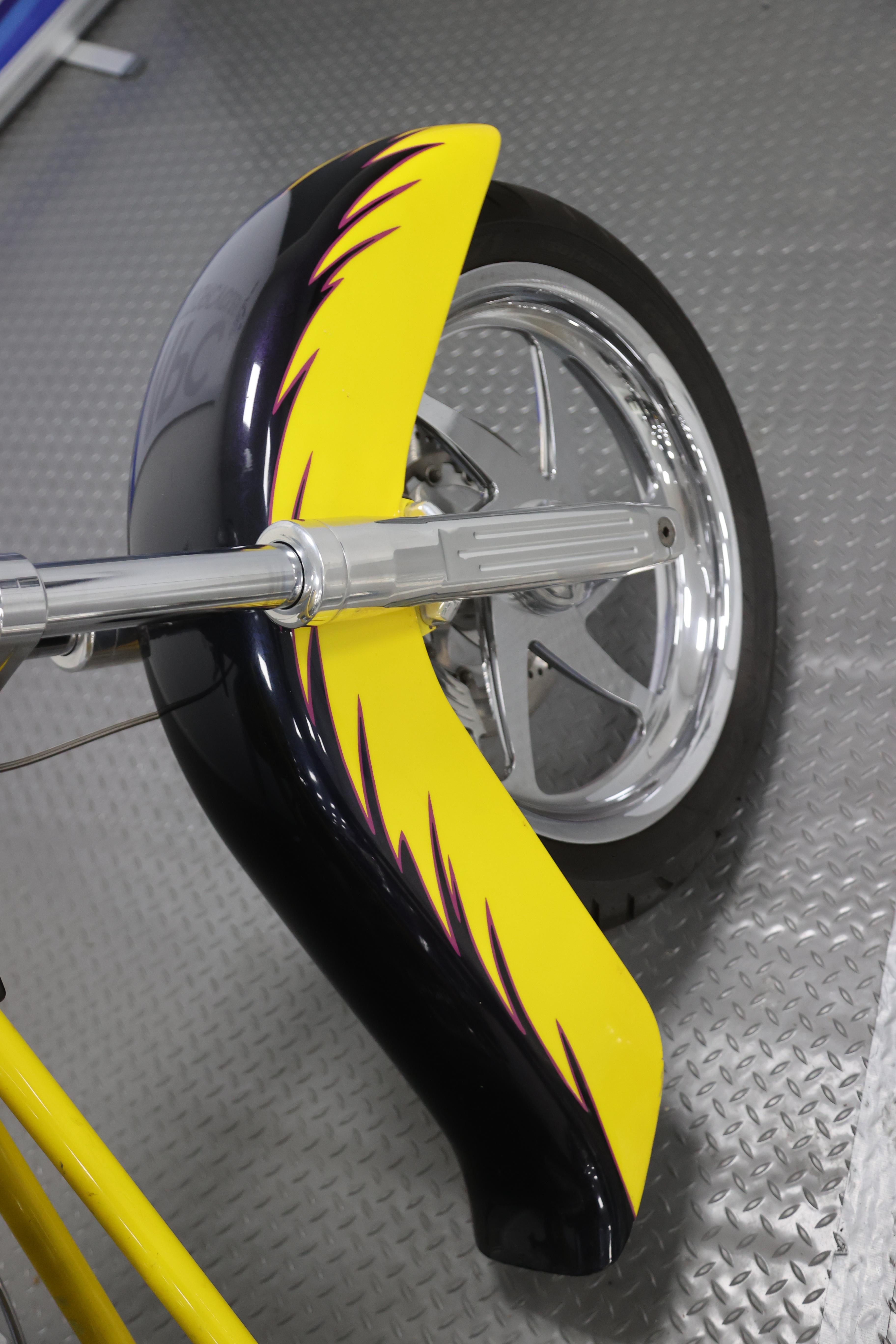 Lot 13 - 2000 Arlen Ness Custom