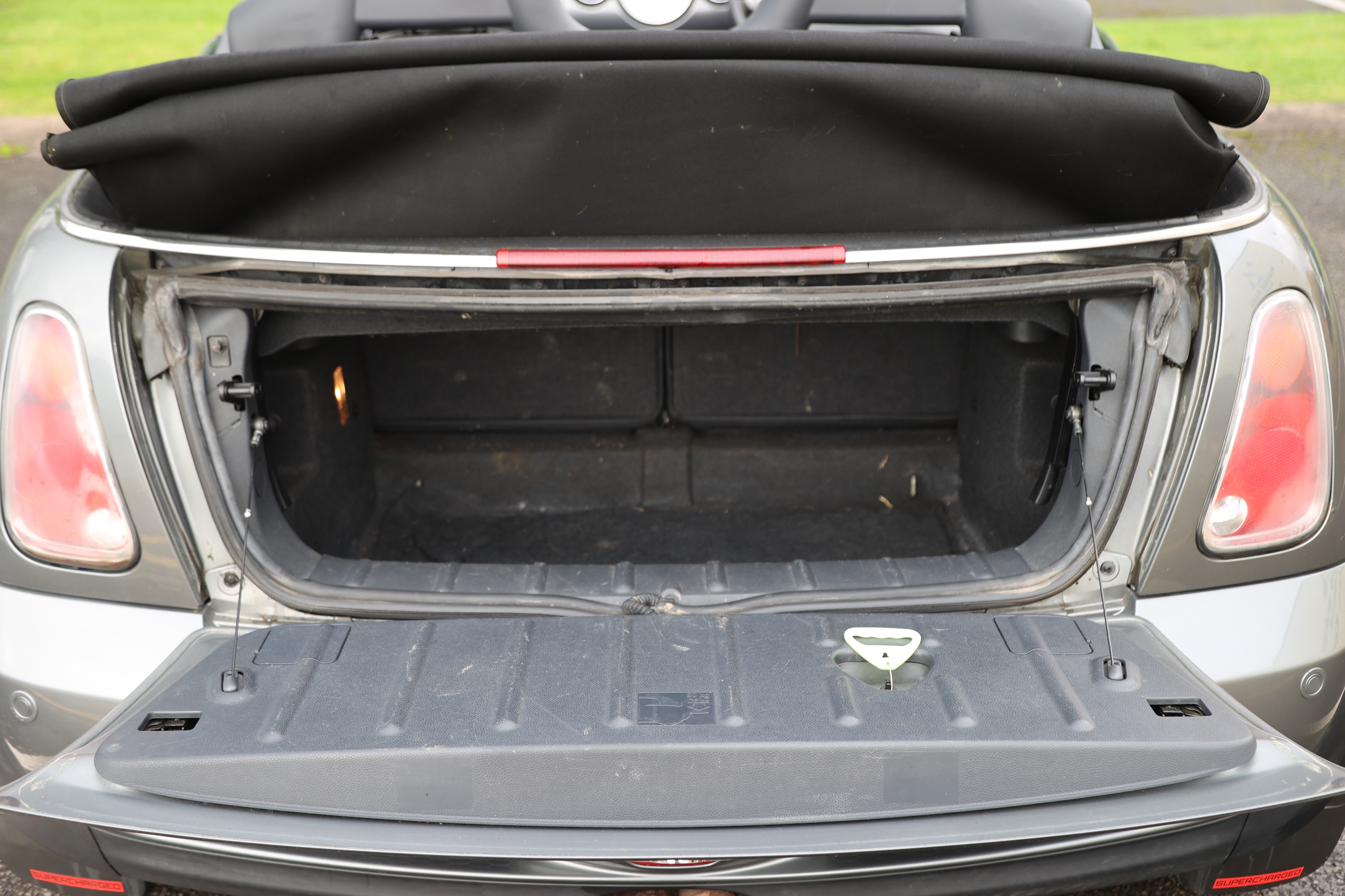 Lot 109 - 2005 Mini Cooper S Cabriolet
