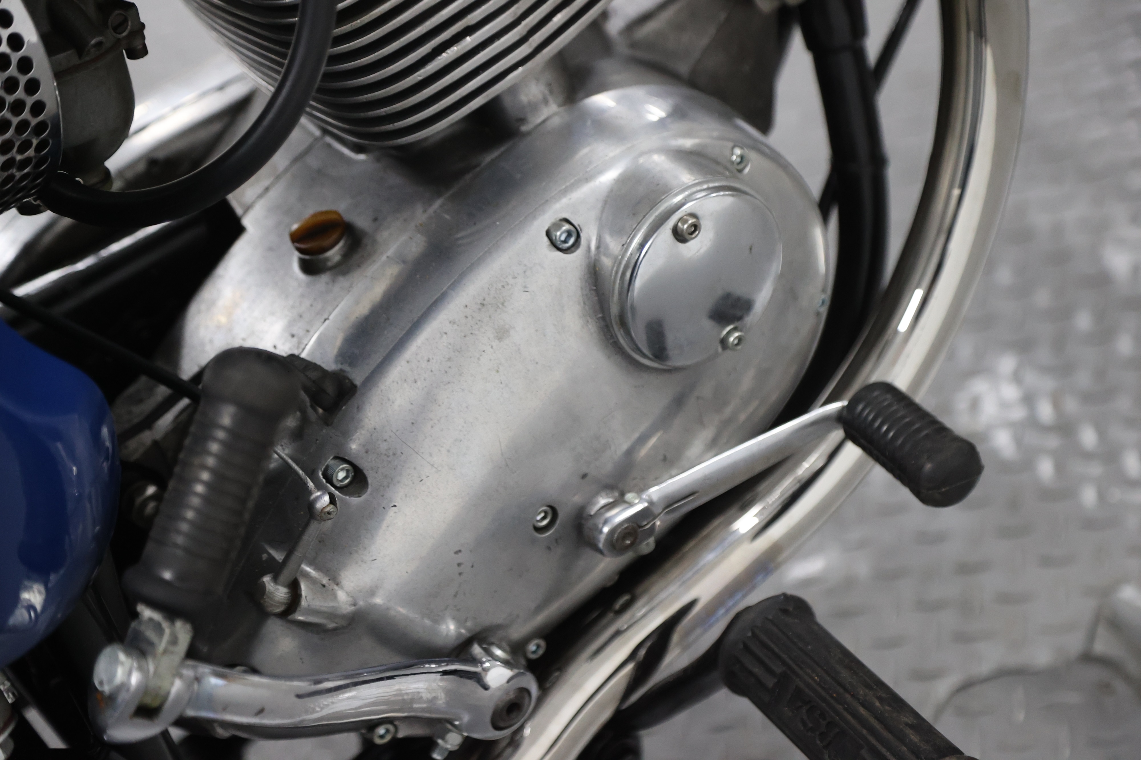 Lot 24 - 1968 BSA B25 Starfire