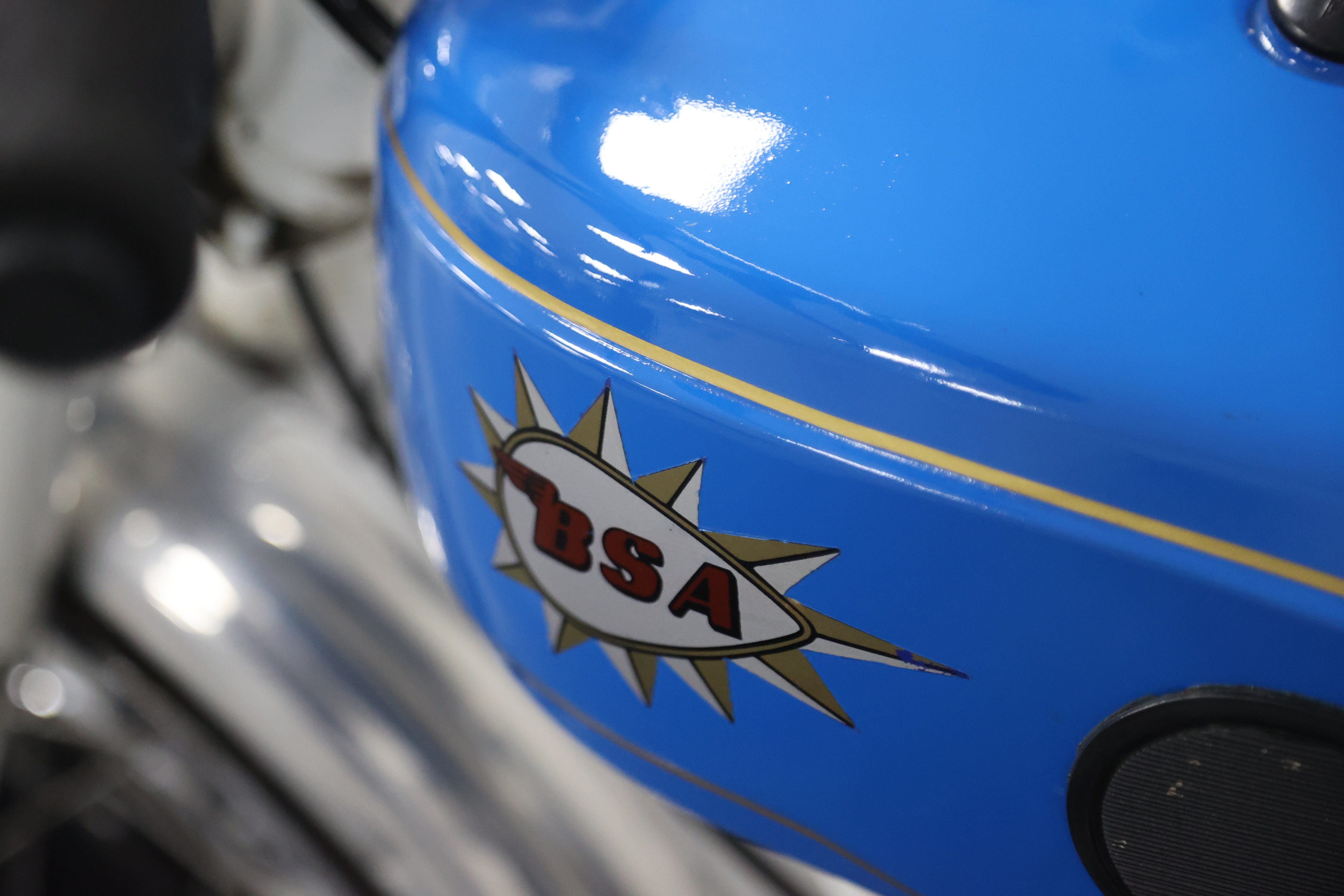 Lot 2 - 1968 BSA B25 / B40