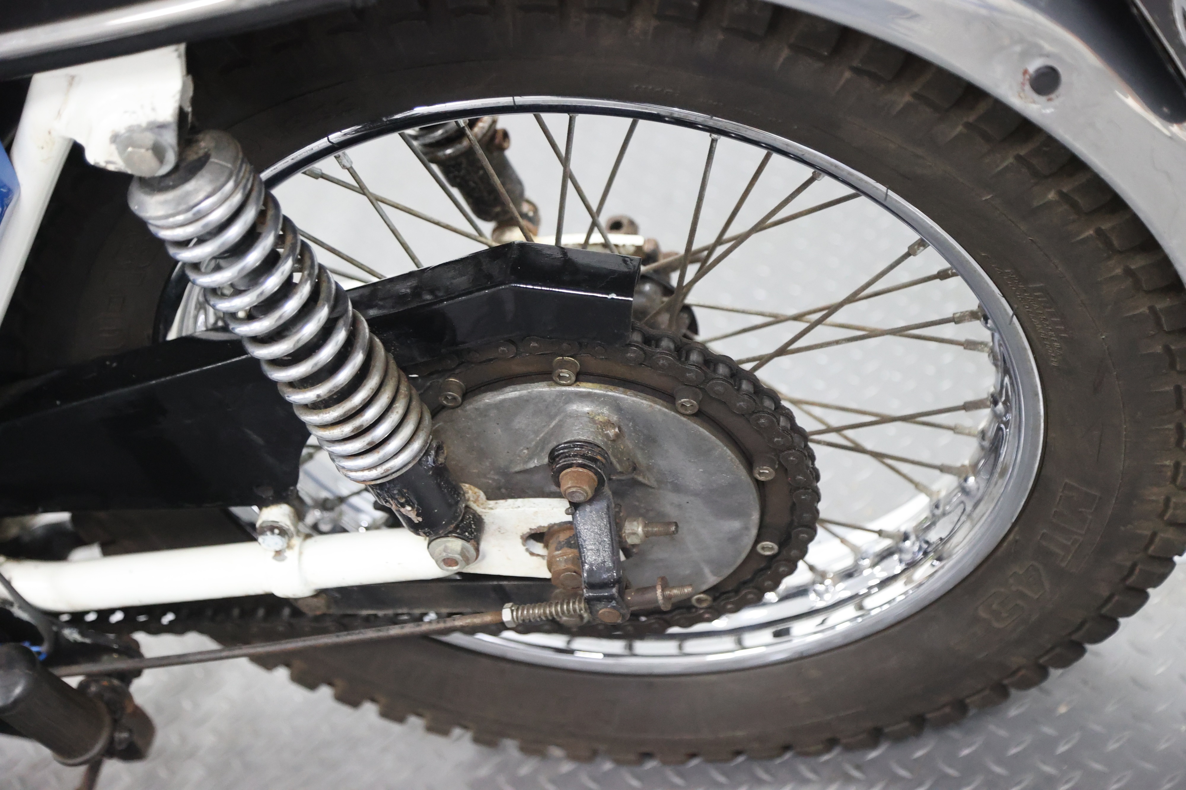 Lot 7 - 1968 BSA B25 / B40