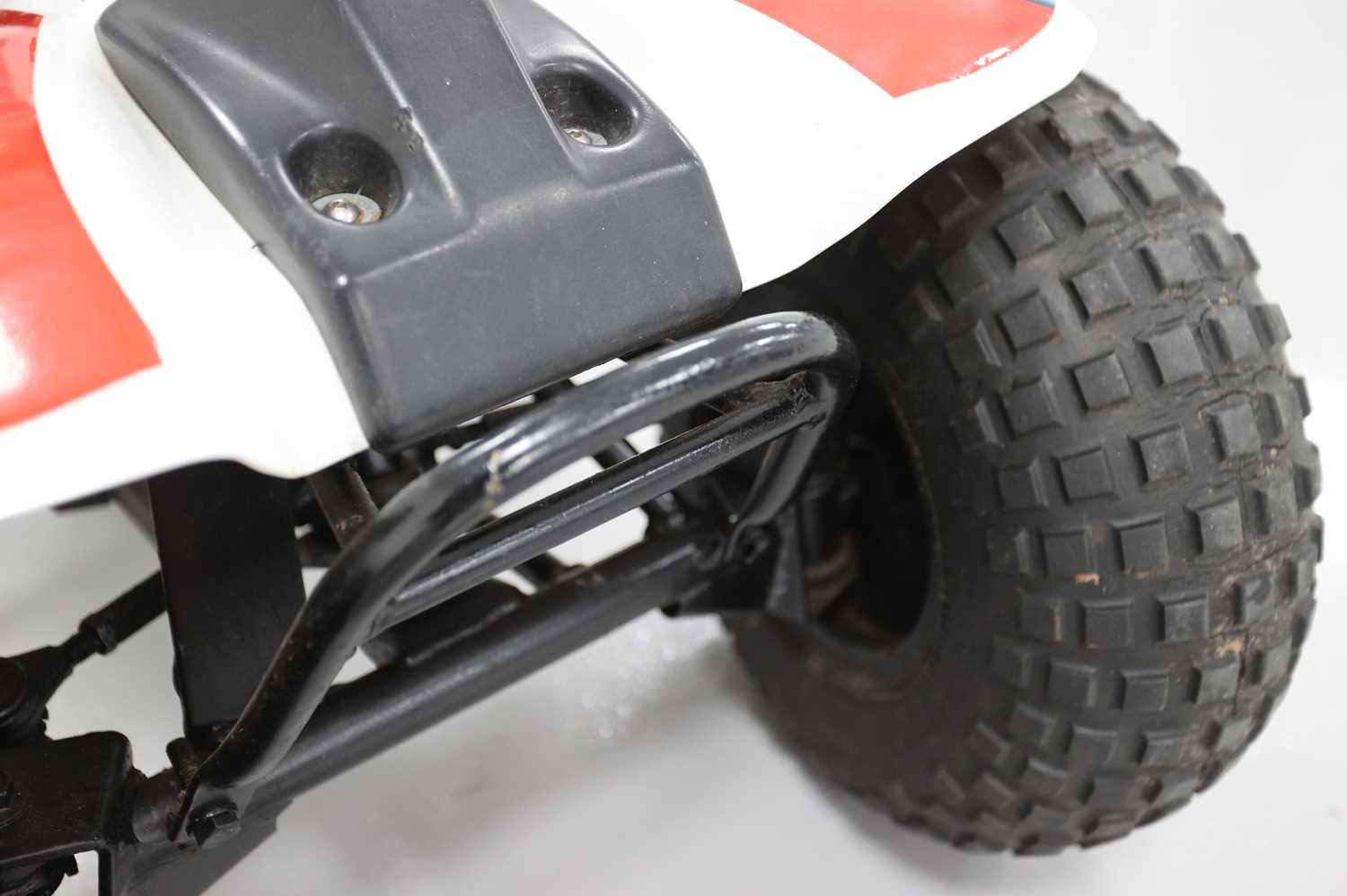 Lot 24 - Suzuki LT50