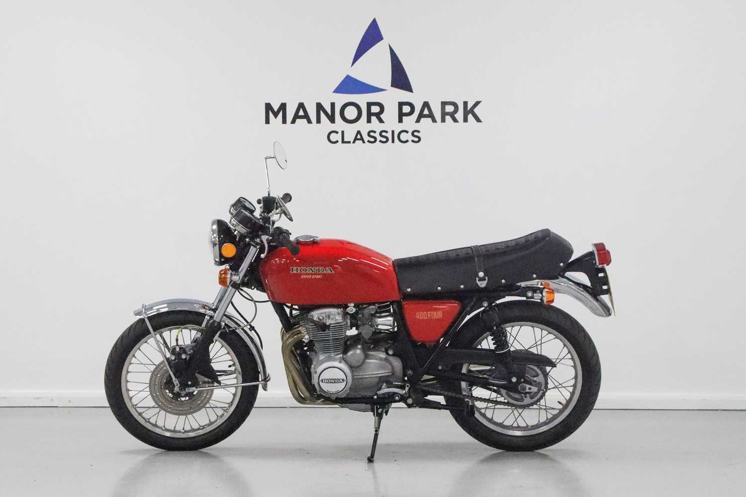 Lot 9 - 1977 Honda CB400SF Super Four