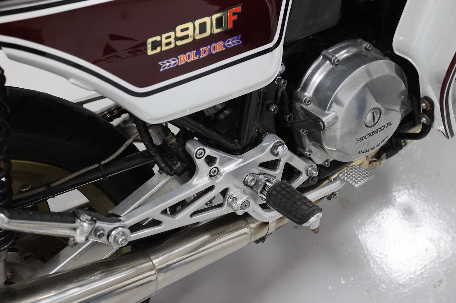 Lot 11 - 1984 Honda CB900F