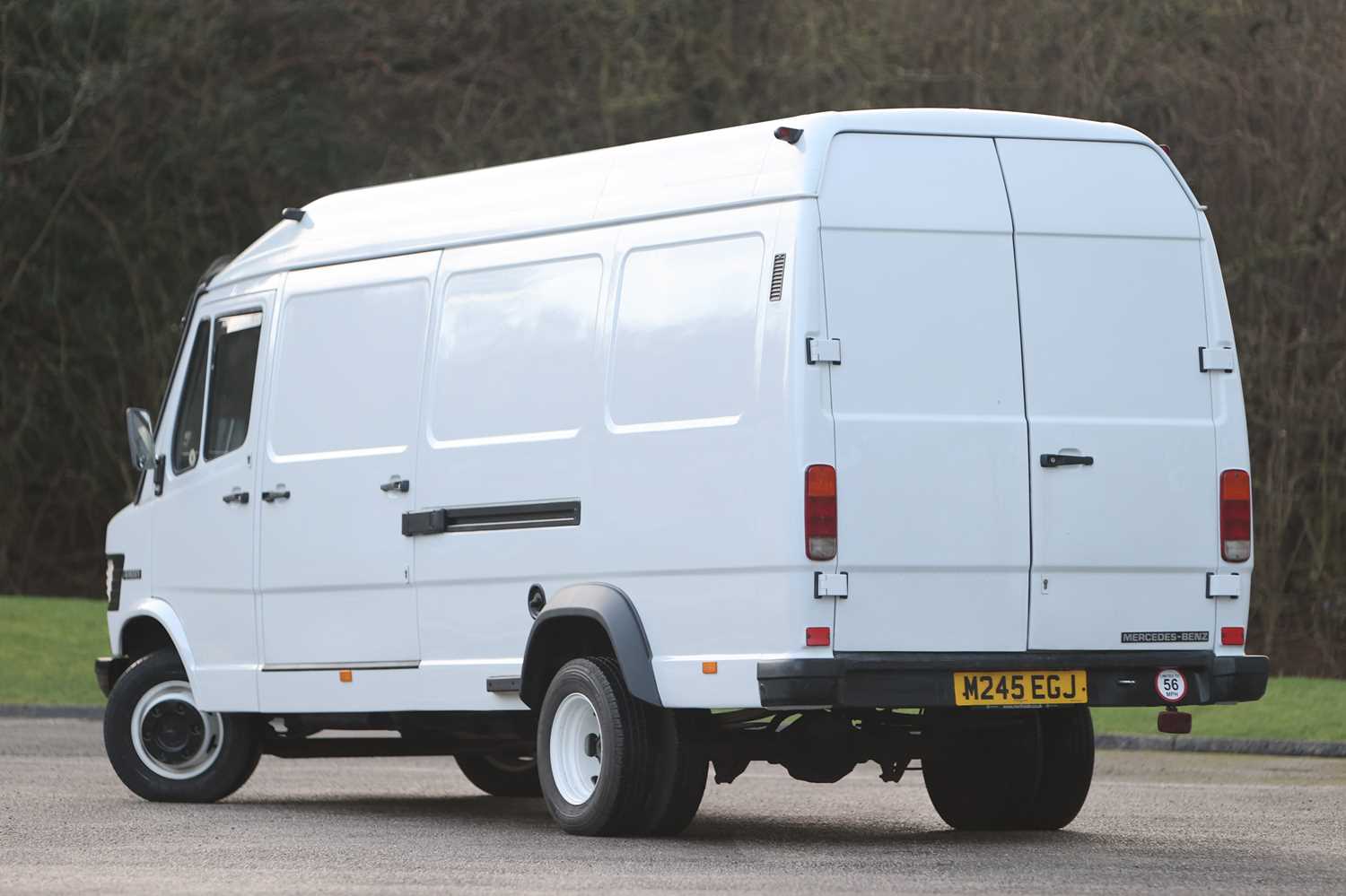 Lot 182 - 1995 Mercedes-Benz 410 D 2.9 Van