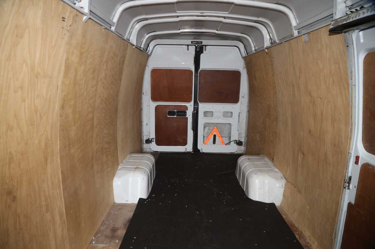 Lot 182 - 1995 Mercedes-Benz 410 D 2.9 Van