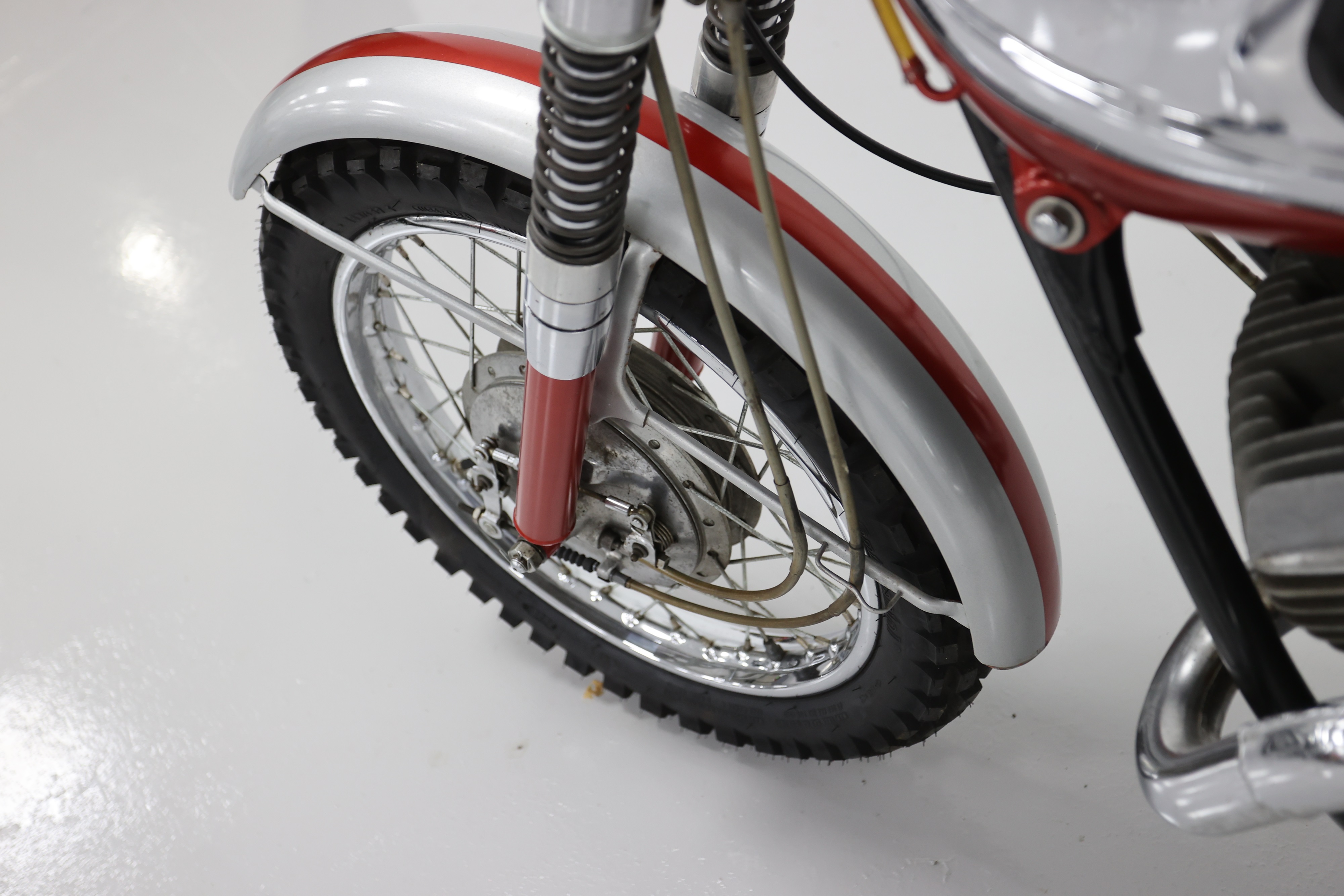 Lot 20 - 1967 Suzuki TC250 Super Six