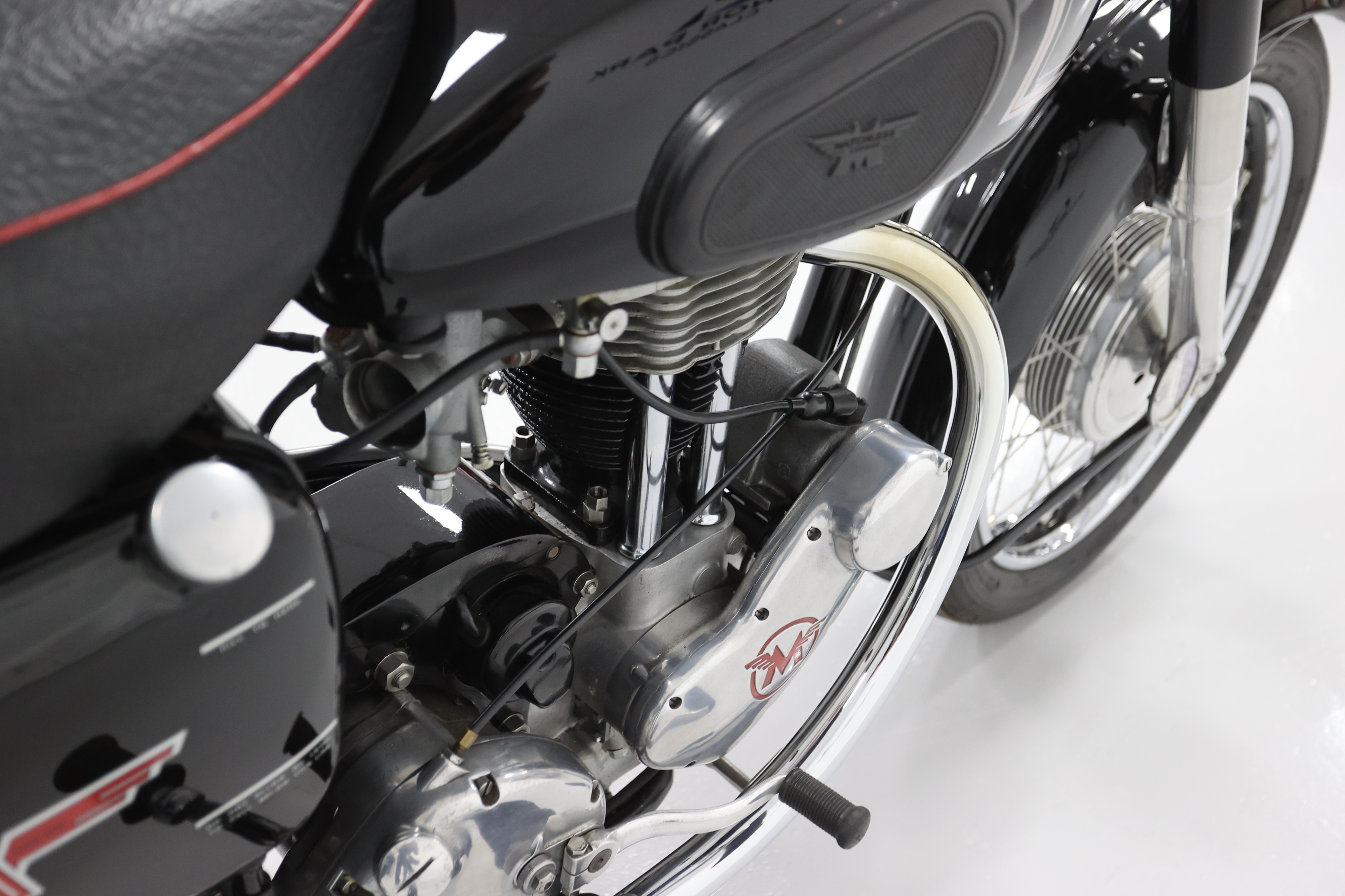 Lot 5 - 1956 Matchless G3LS