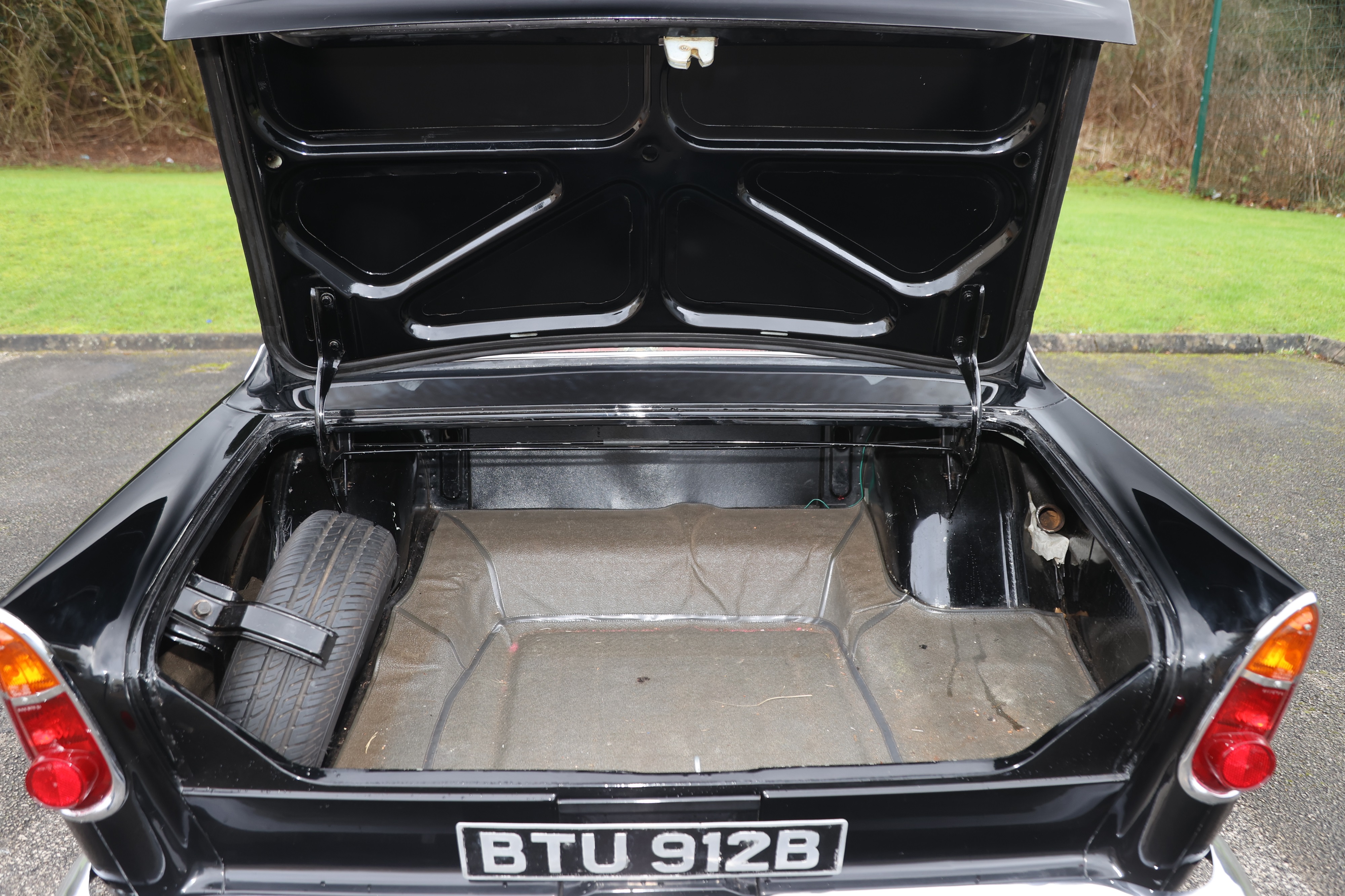 Lot 155 - 1964 Ford Zephyr 4