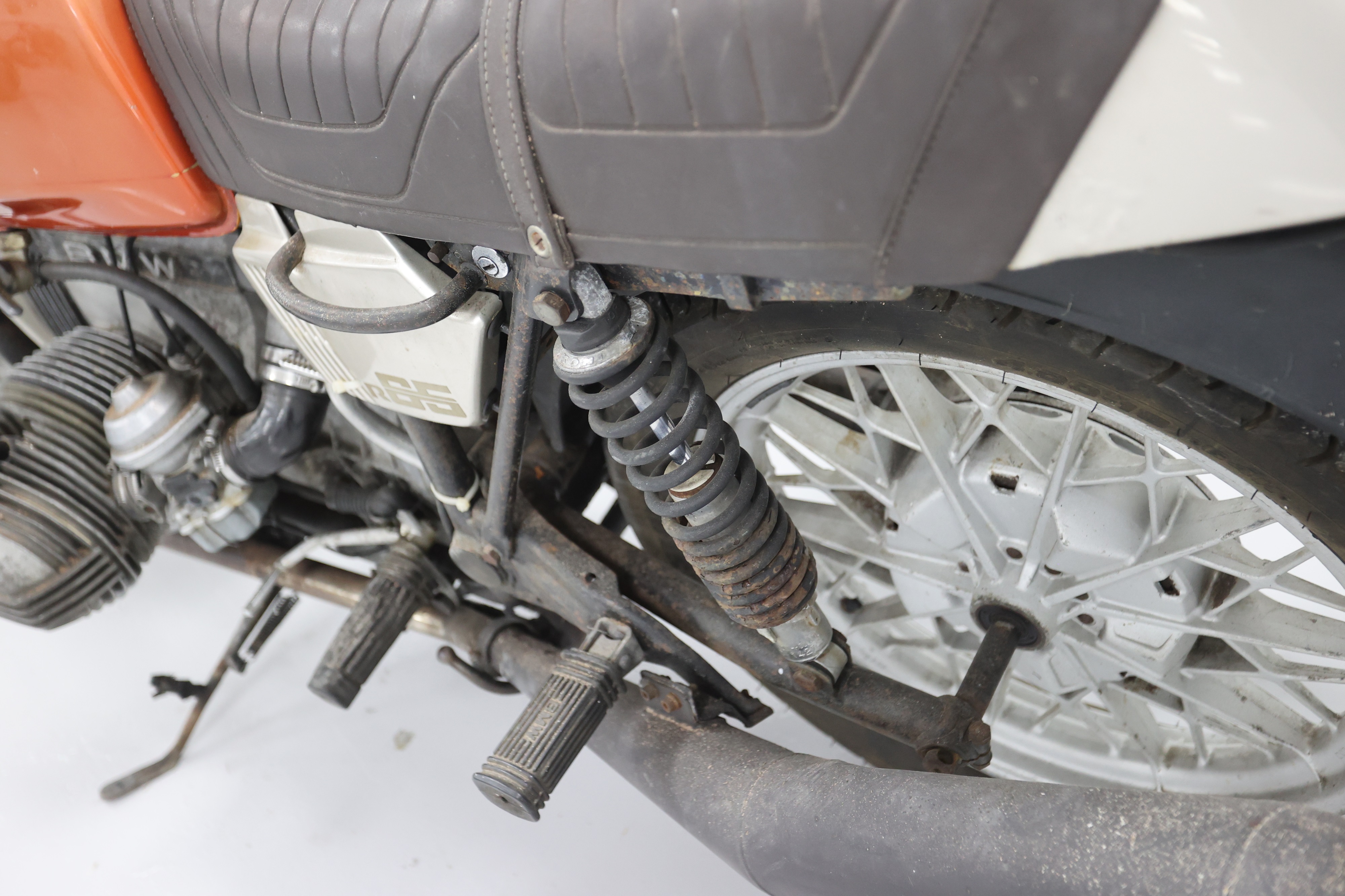 Lot 14 - 1980 BMW R65