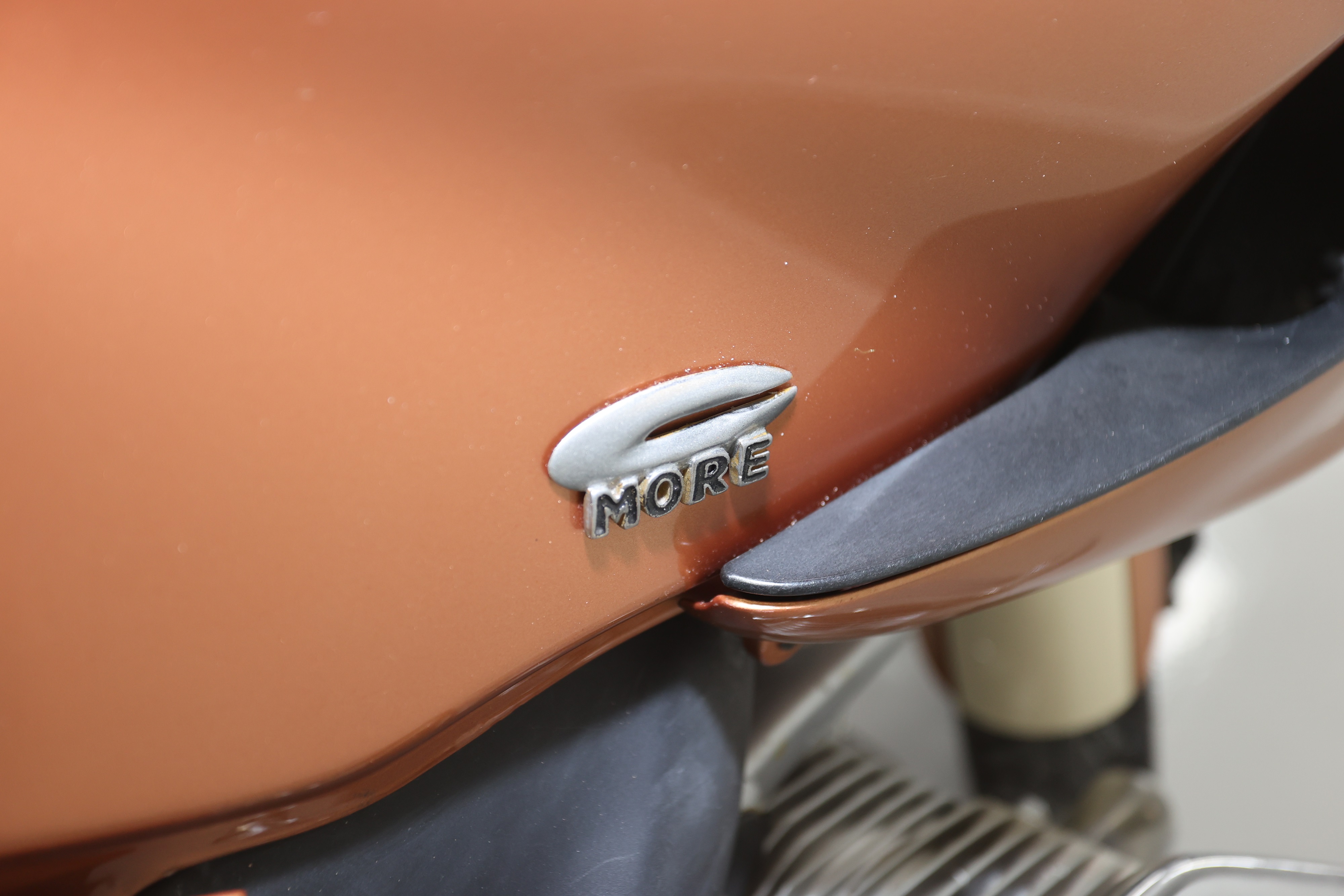 Lot 27 - 2004 BMW R1150R