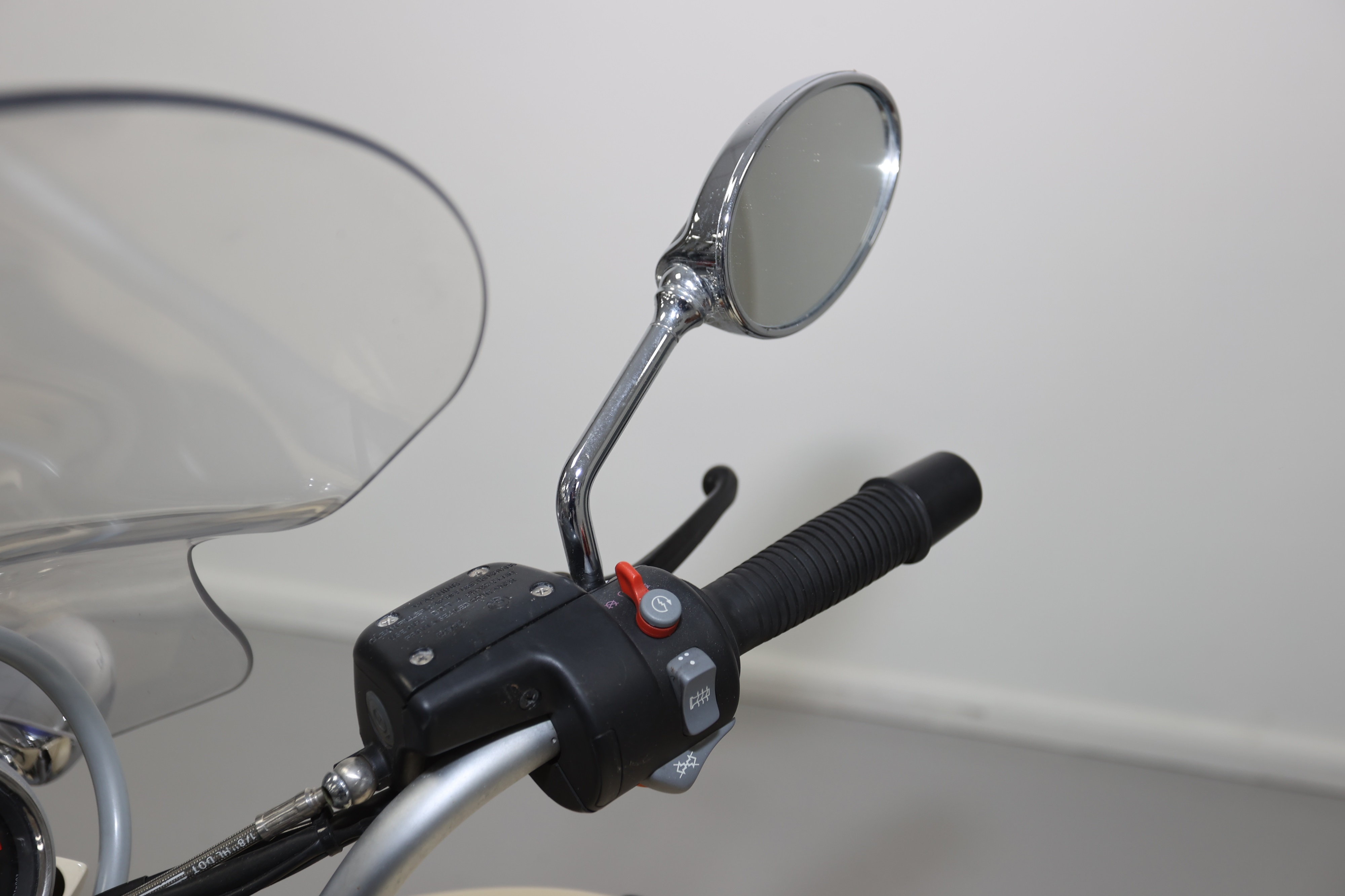 Lot 27 - 2004 BMW R1150R