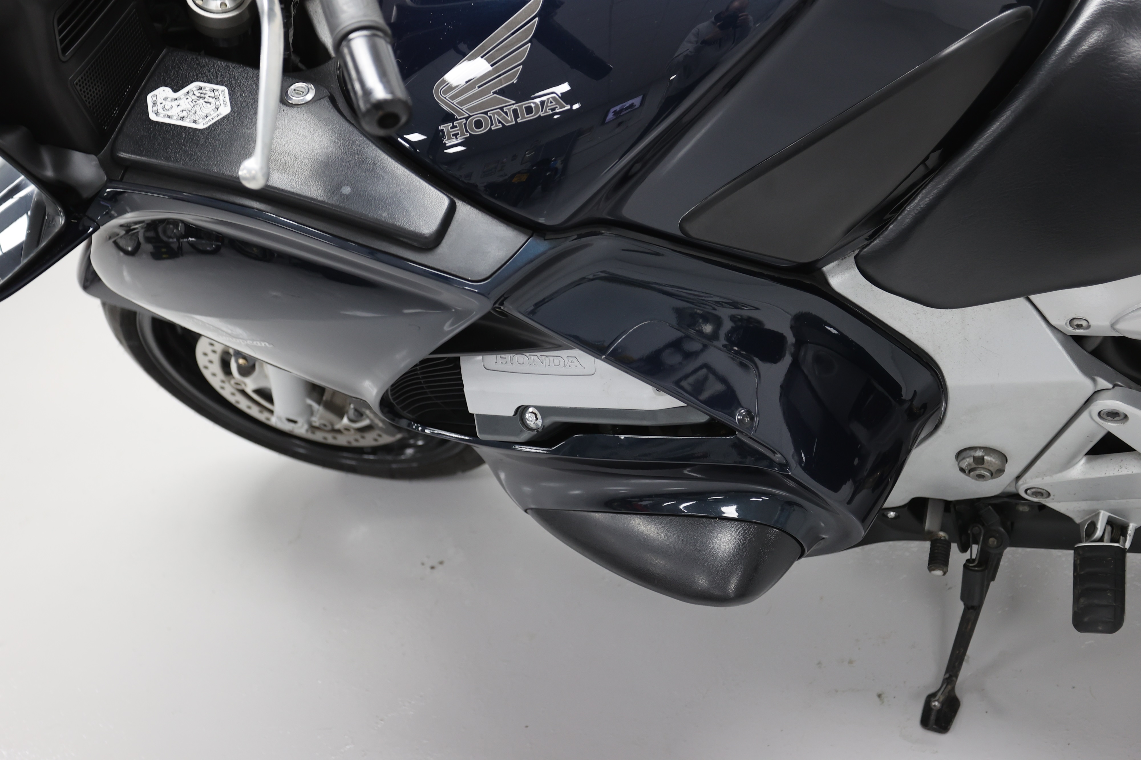 Lot 1 - 2002 Honda ST1300 Pan European