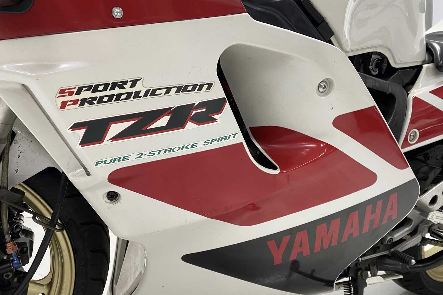 Lot 55 - 1992 Yamaha TZR250 3XV