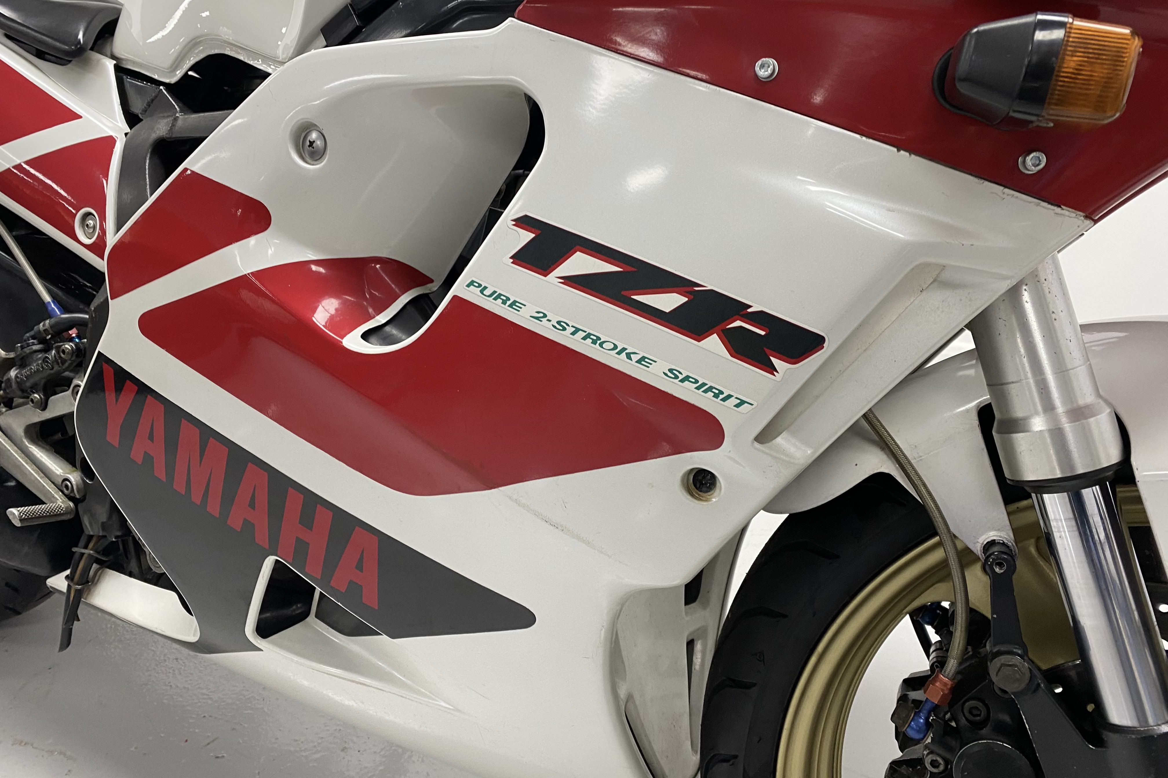 Lot 55 - 1992 Yamaha TZR250 3XV