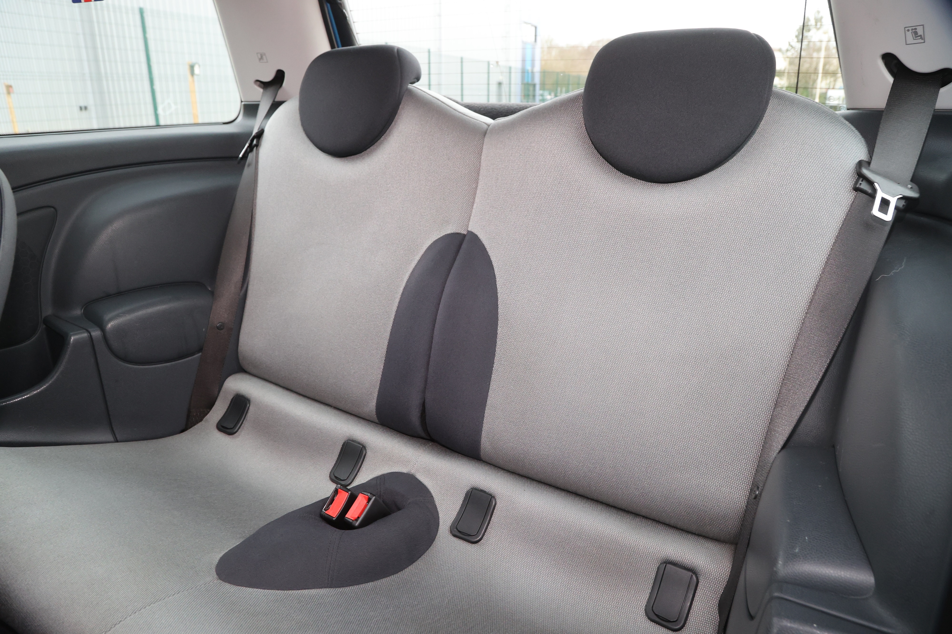 Lot 148 - 2002 Mini Cooper S R53