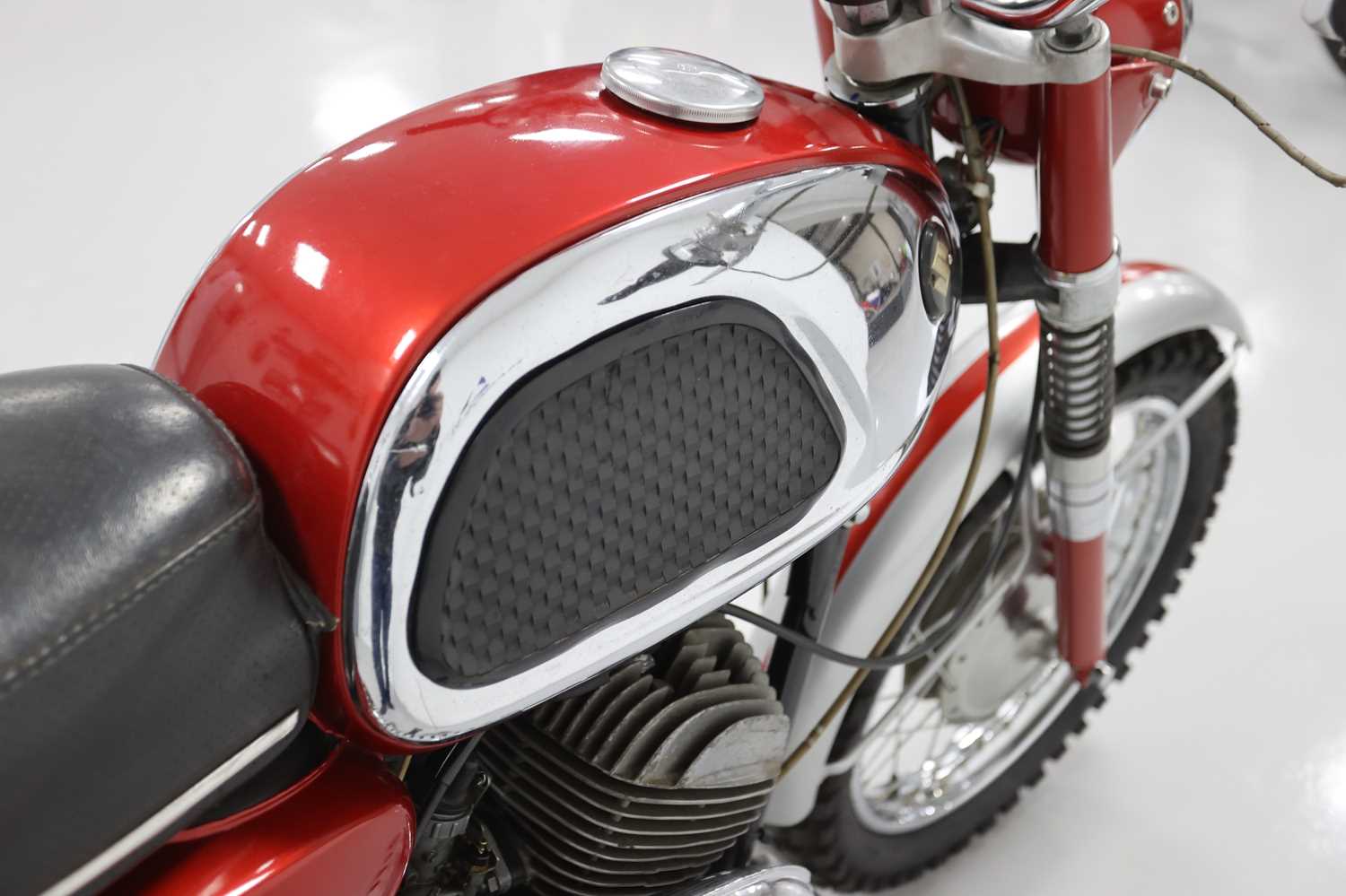 Lot 44 - 1967 Suzuki TC250 Super Six