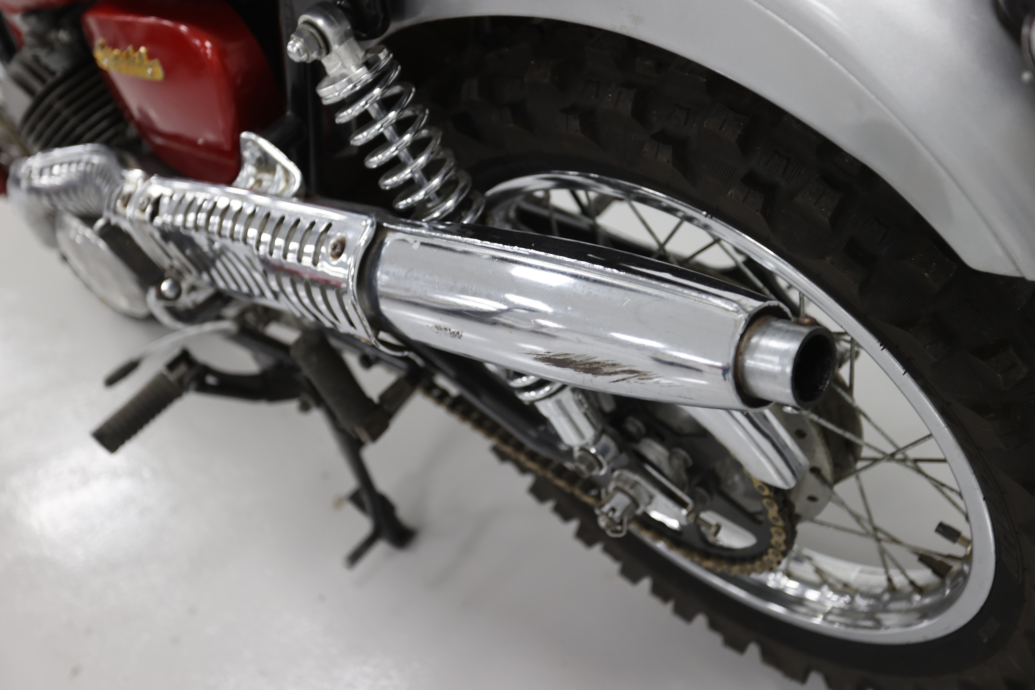 Lot 44 - 1967 Suzuki TC250 Super Six