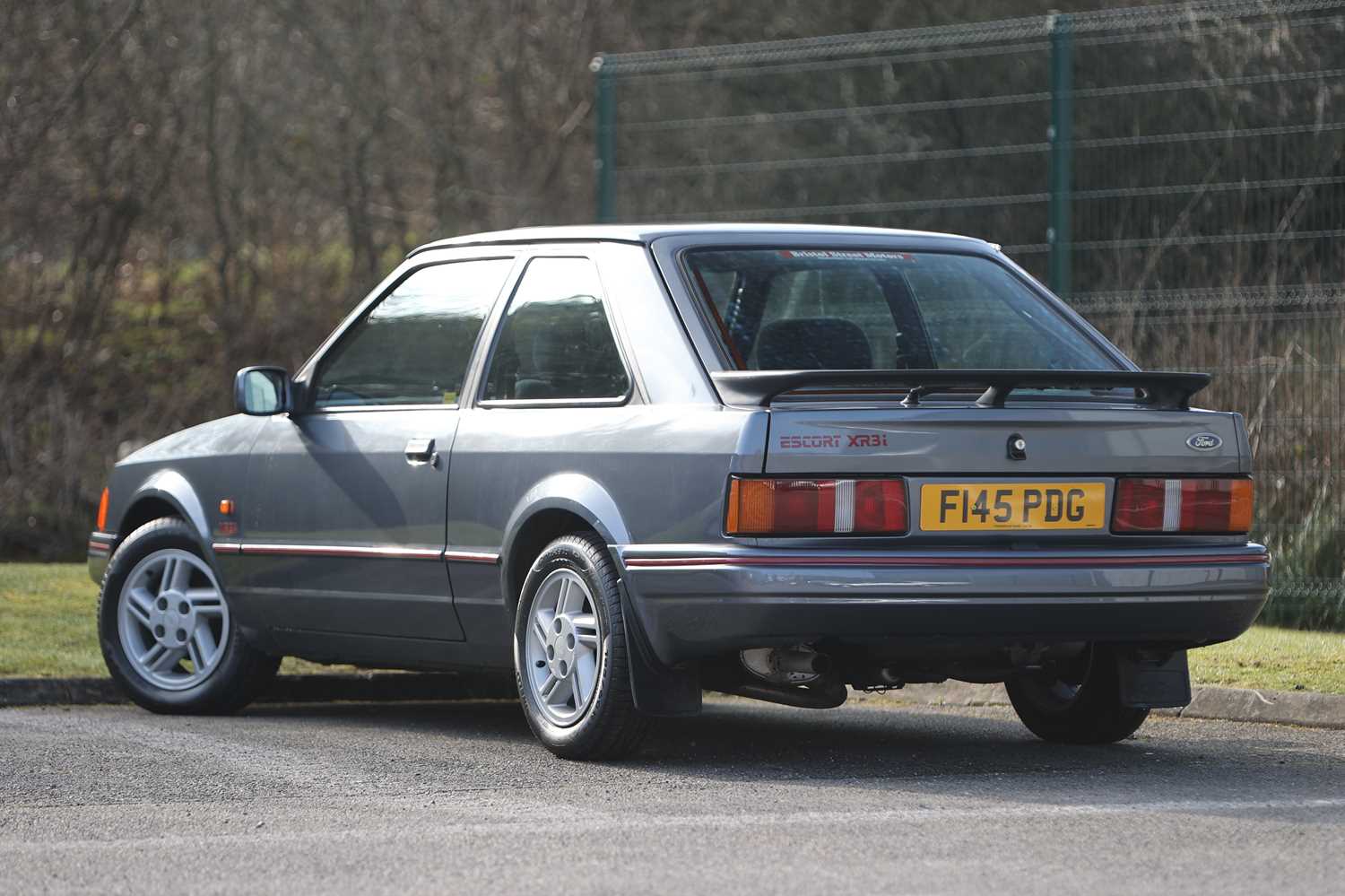 Lot 128 - 1988 Ford Escort XR3i