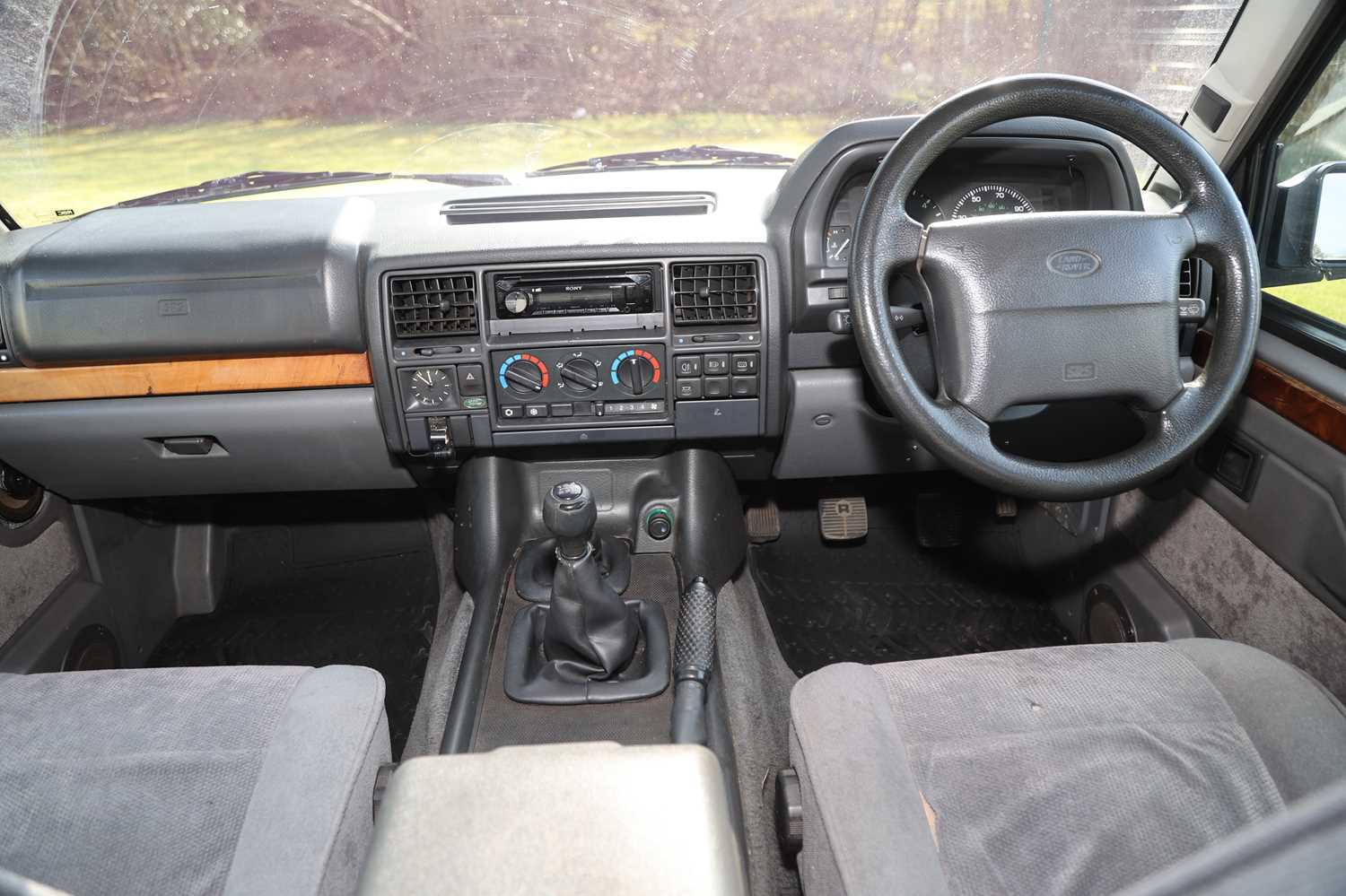 Lot 147 - 1995 Range Rover 4.0 Vogue