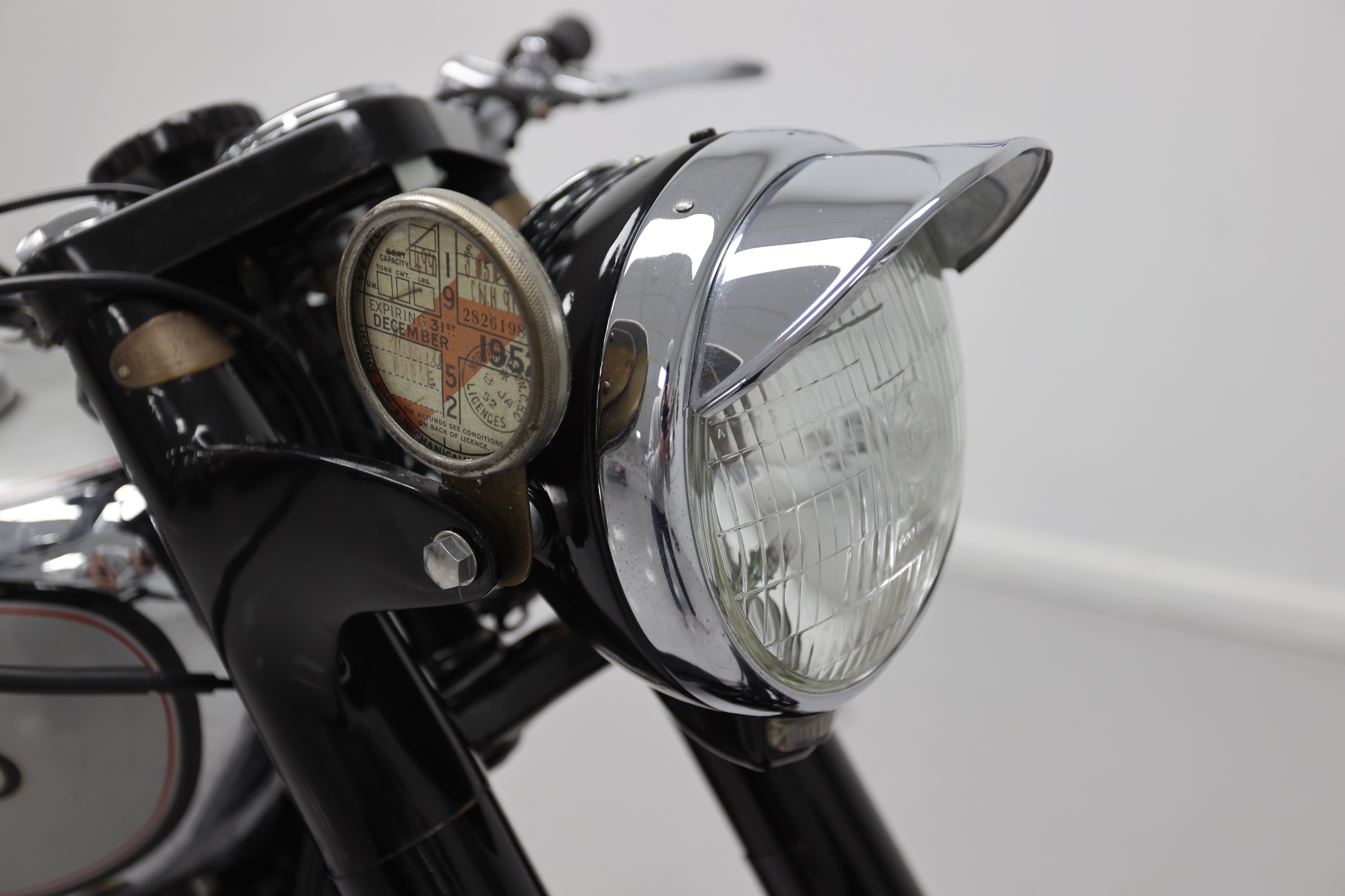 Lot 32 - 1952 Norton Model 7 Dominator