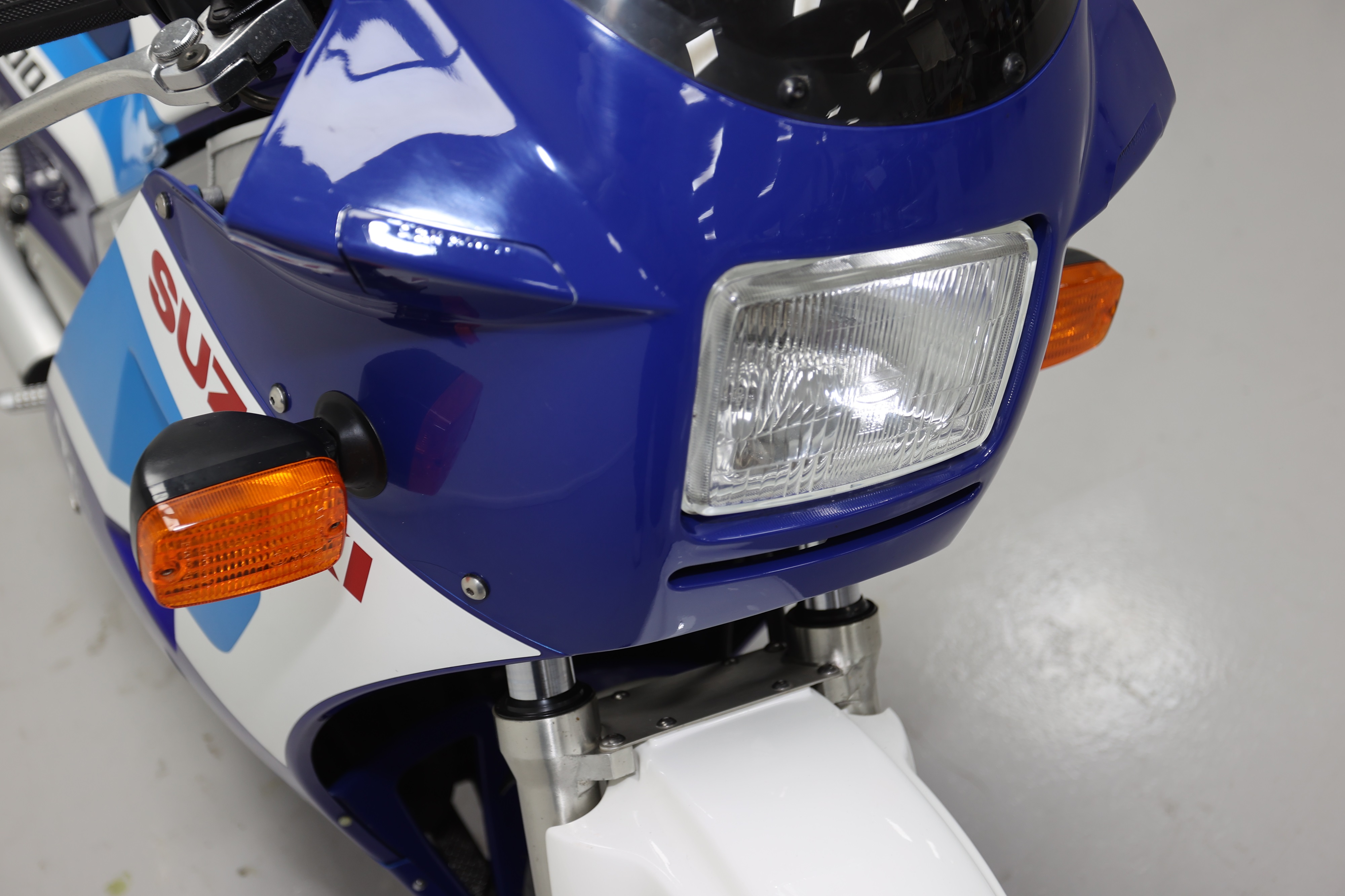 Lot 45 - 1988 Suzuki RG500 Gamma