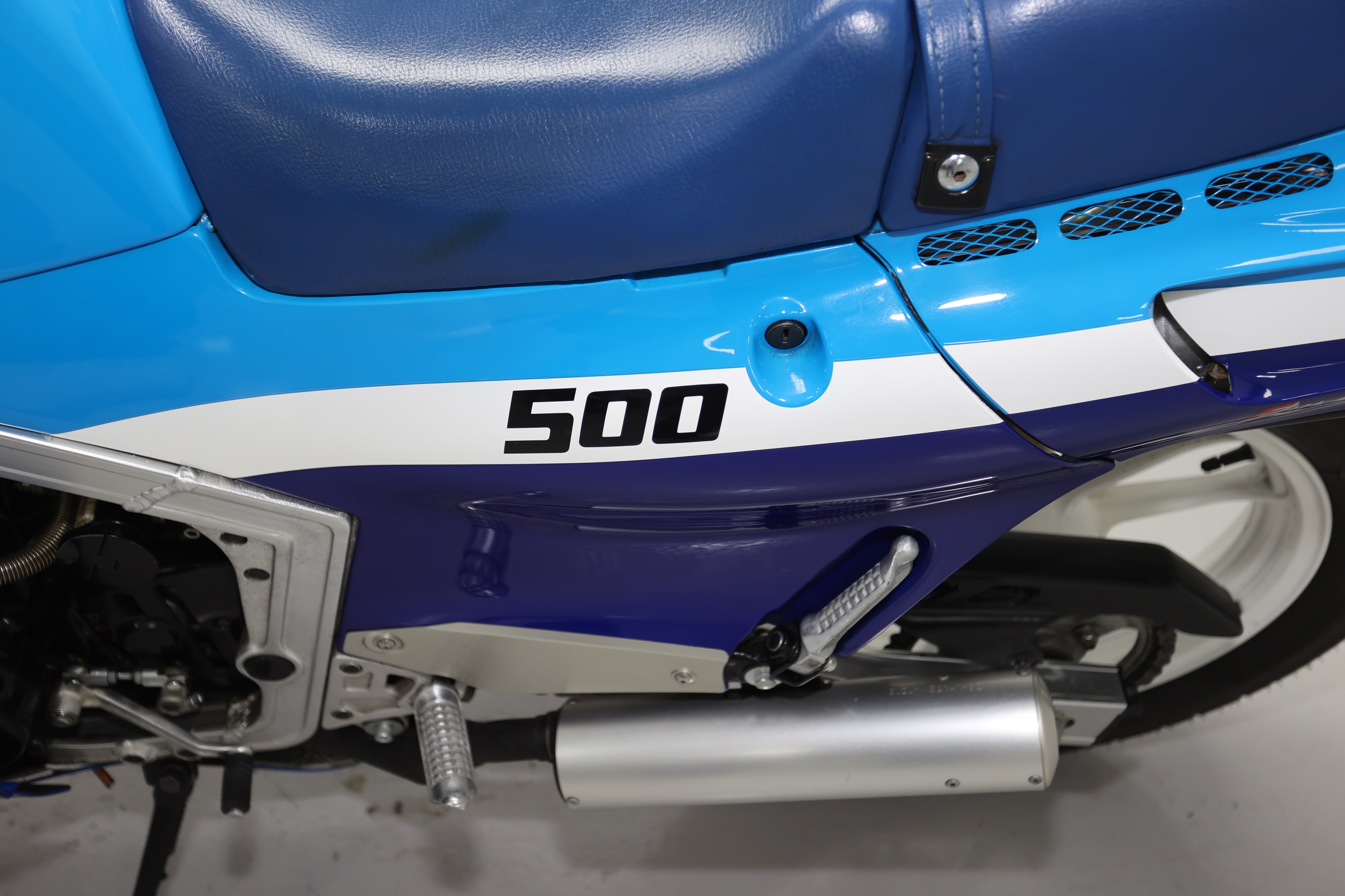 Lot 45 - 1988 Suzuki RG500 Gamma