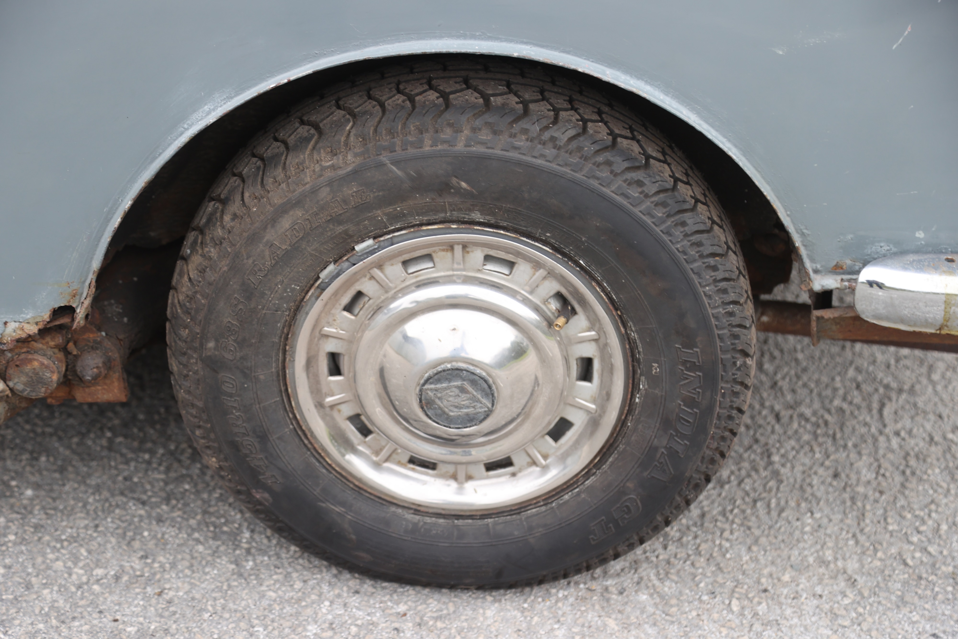 Lot 186 - 1968 Riley Elf MK III