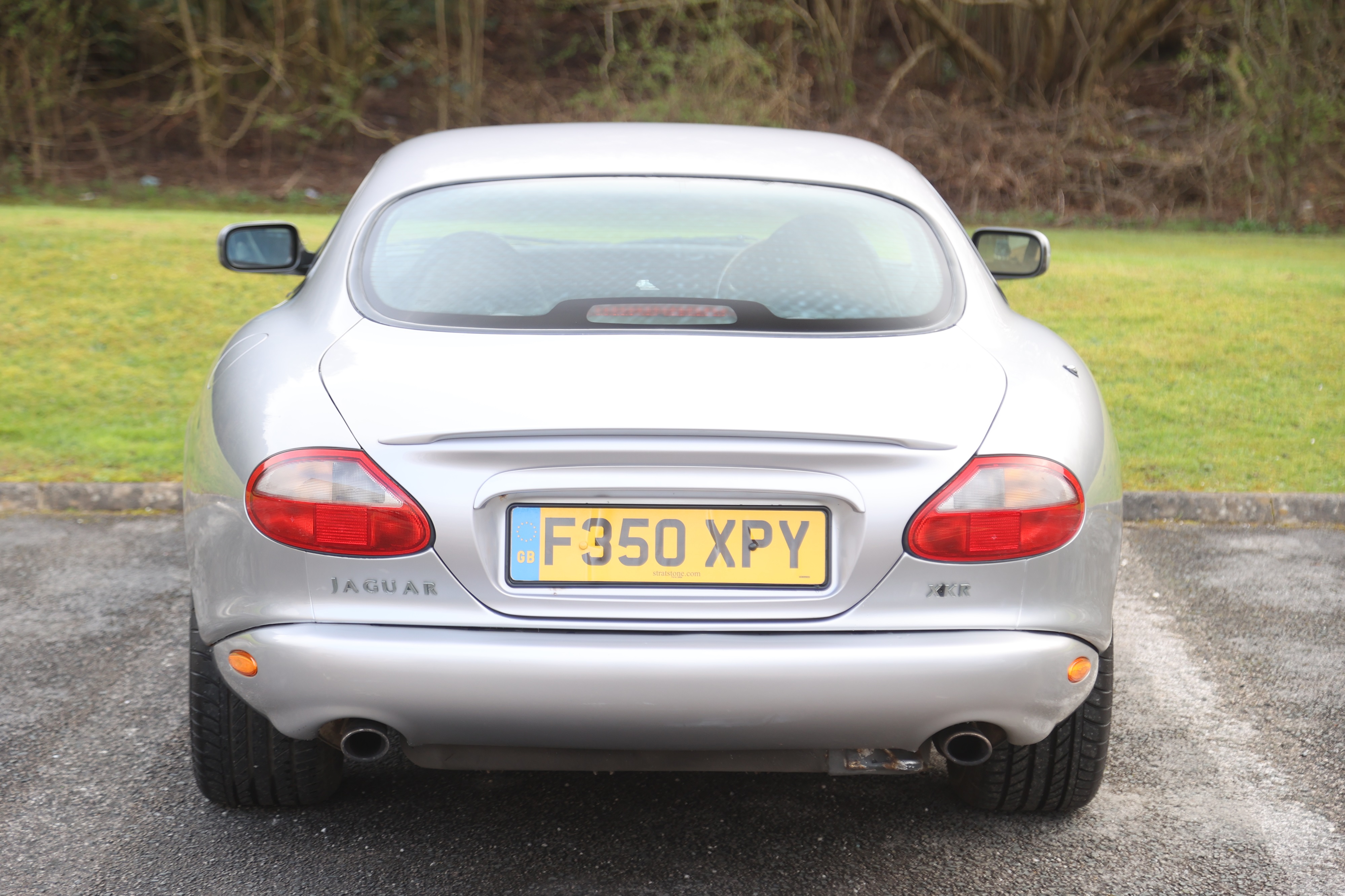Lot 164 - 2000 Jaguar XKR 4.0 Coupe