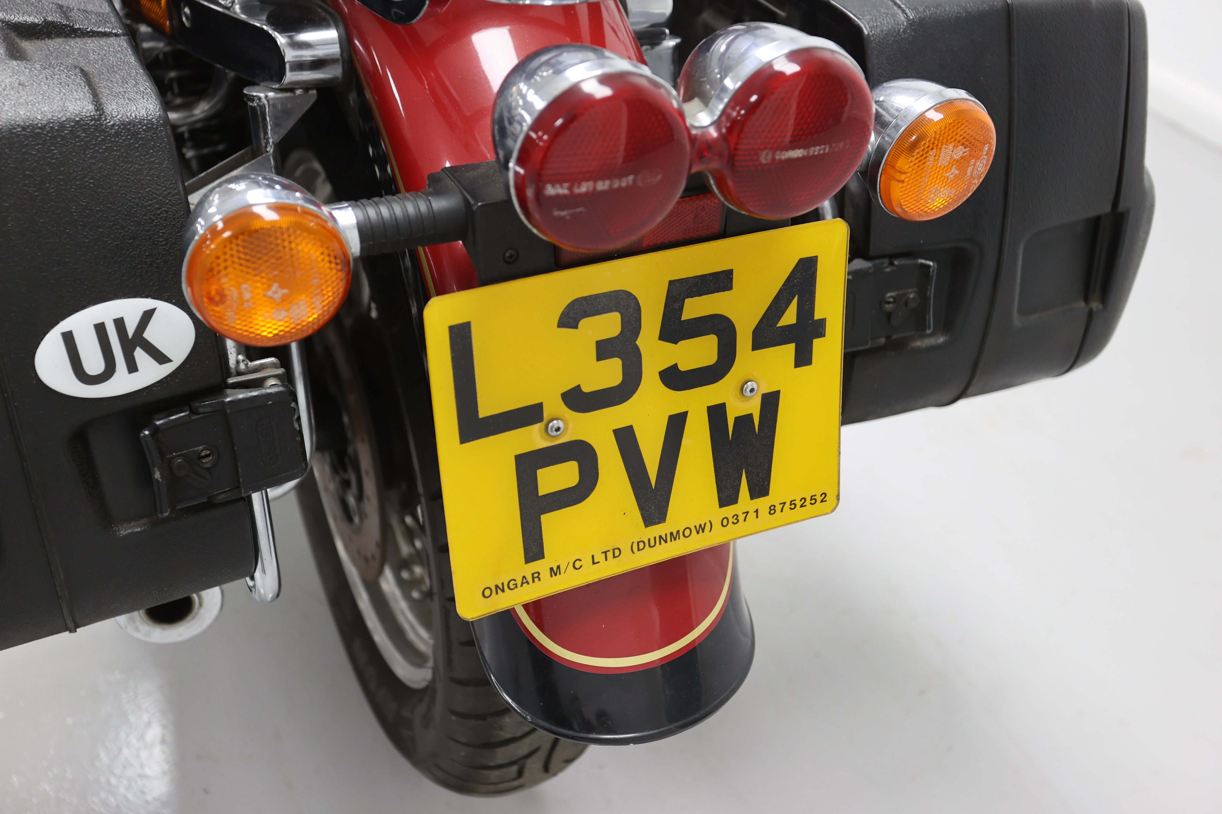 Lot 11 - 1994 Moto Guzzi 1100i California