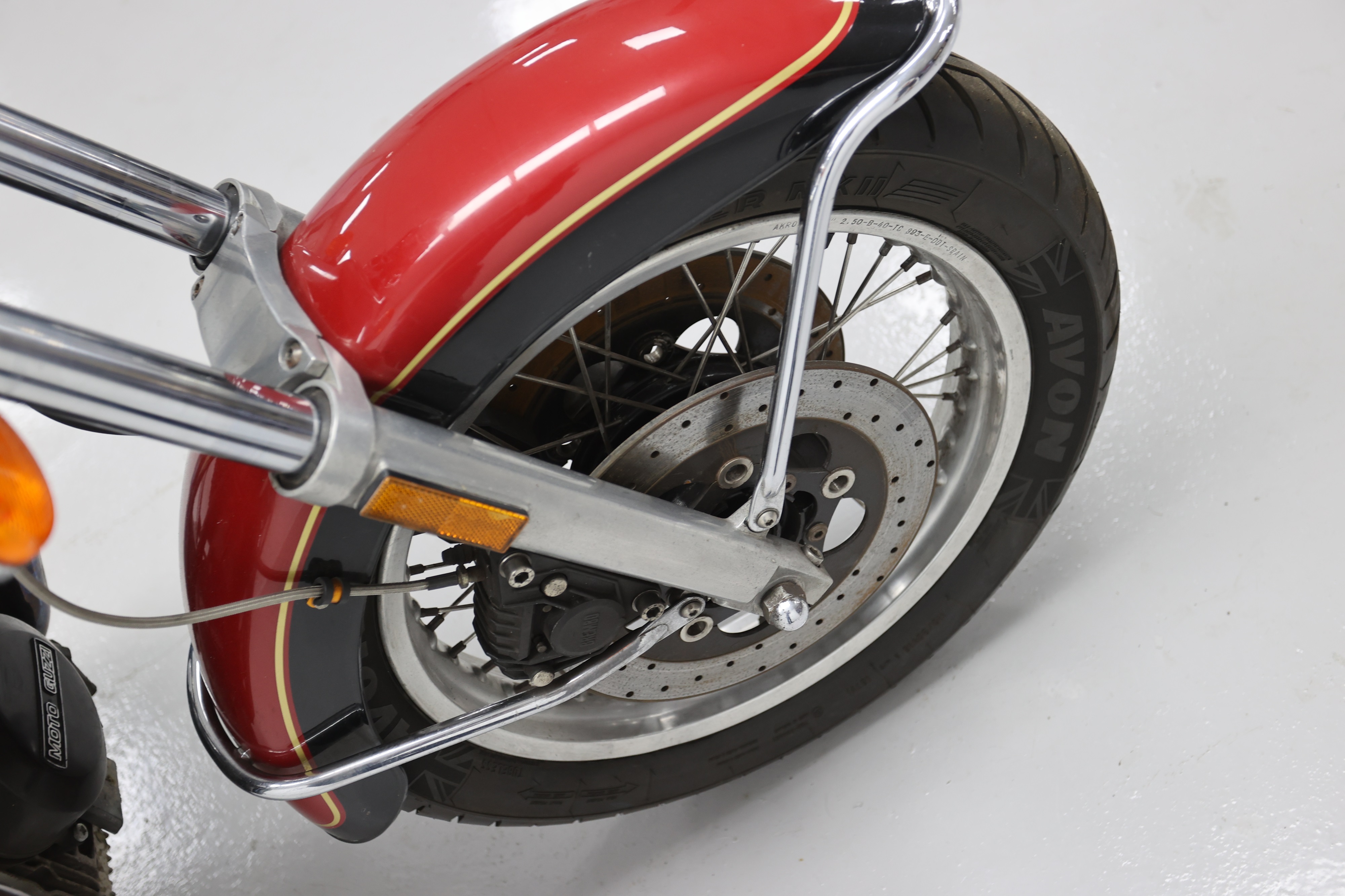 Lot 11 - 1994 Moto Guzzi 1100i California