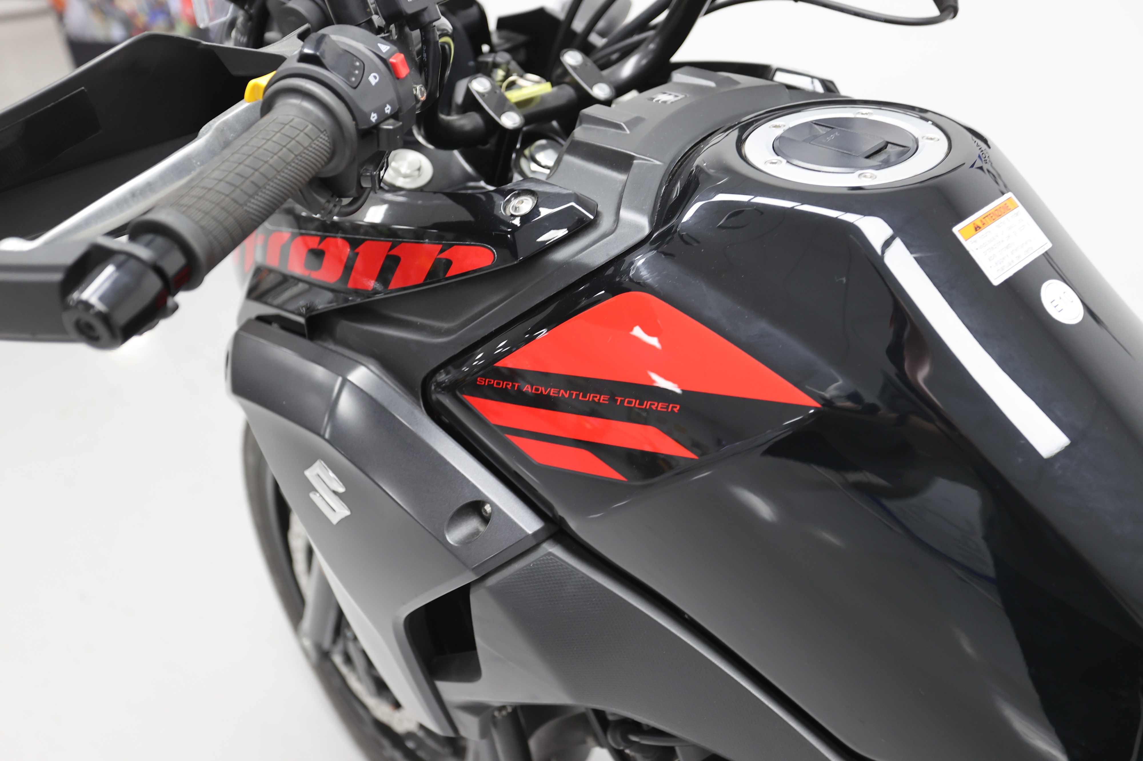 Lot 8 - 2018 Suzuki DL250 AL8 V-Strom