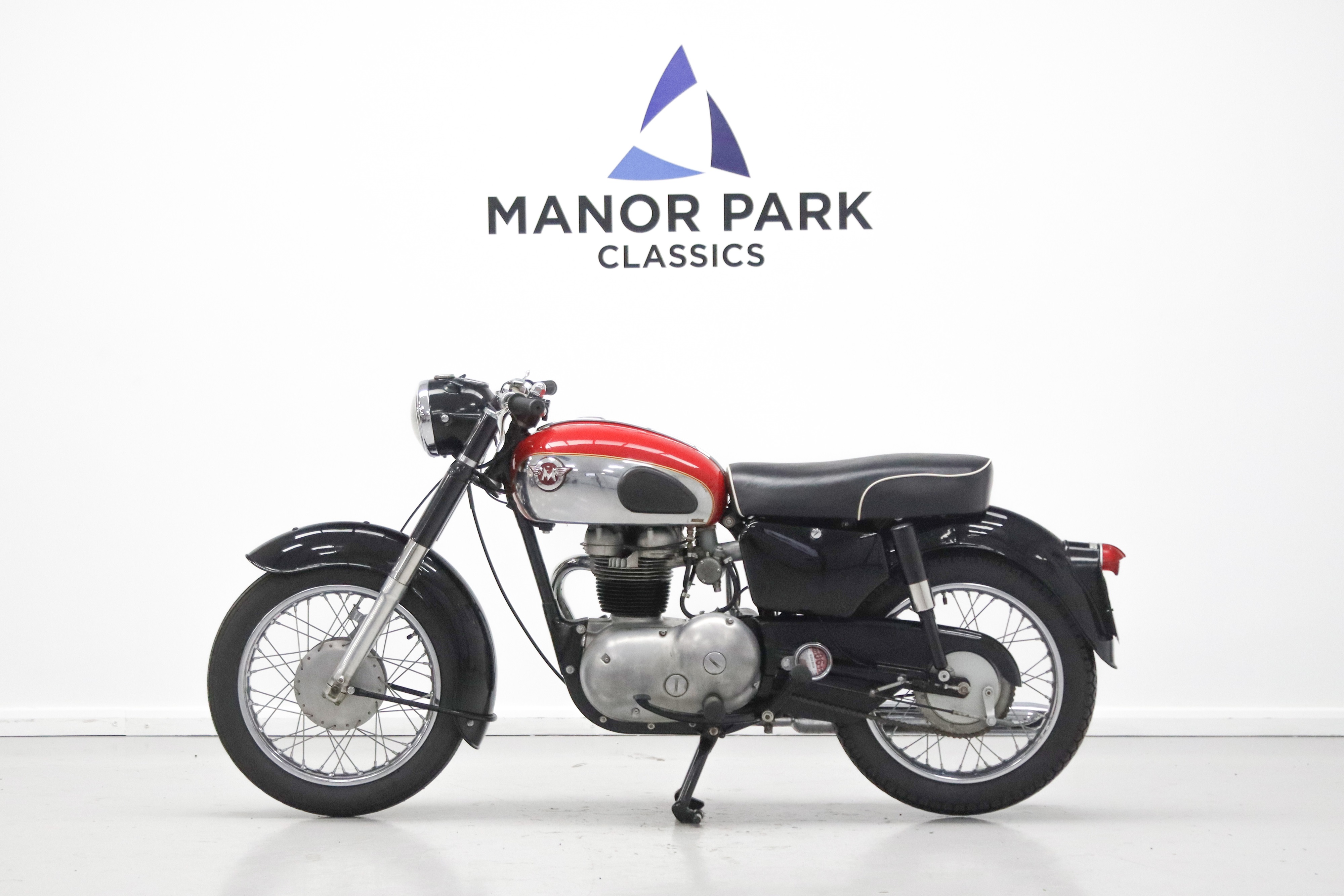 Lot 4 - 1963 Matchless G2 CSR