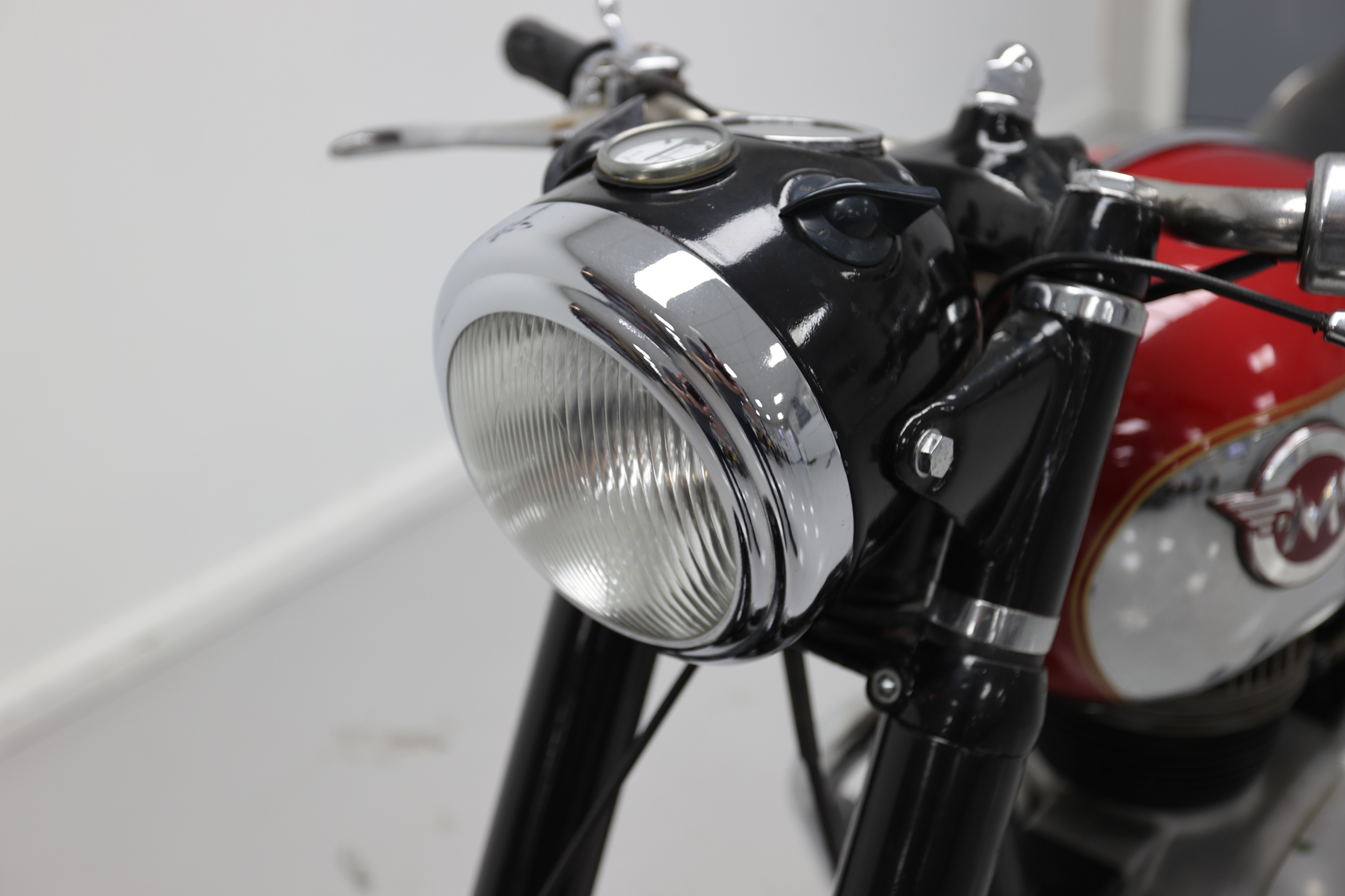 Lot 4 - 1963 Matchless G2 CSR