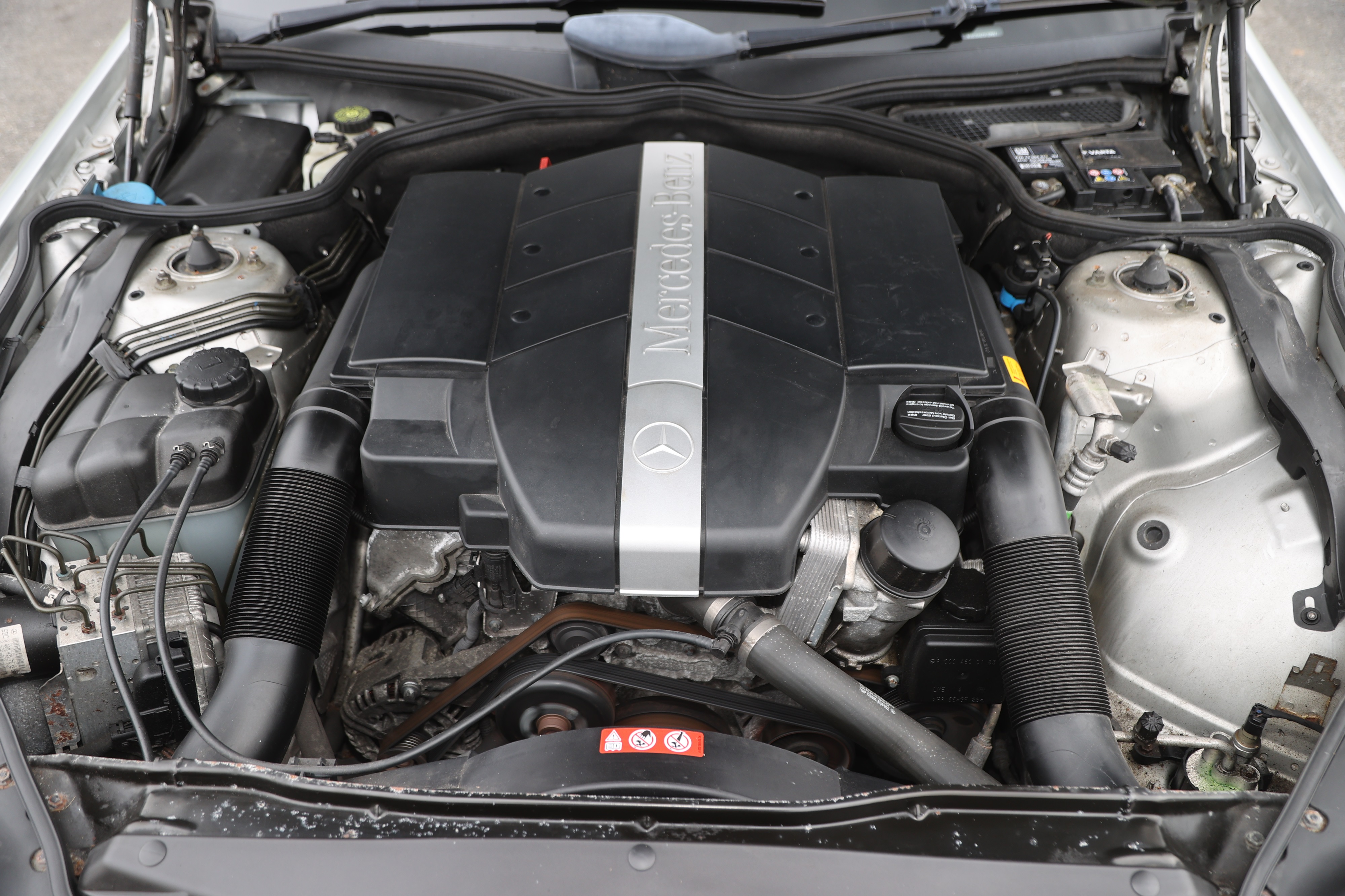 Lot 195 - 2005 Mercedes-Benz SL 350