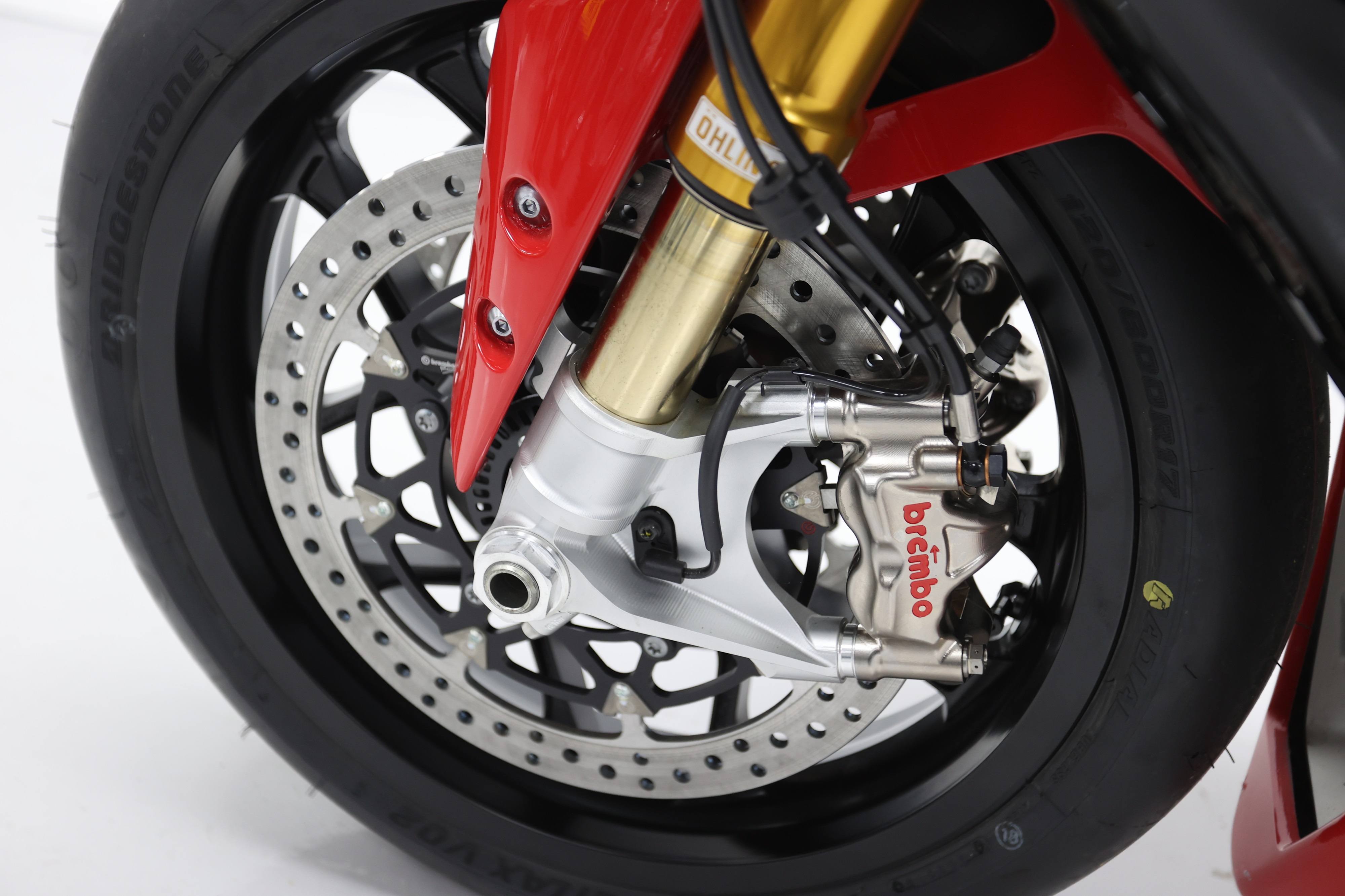 Lot 24 - 2019 Yamaha YZF-R1 GYTR